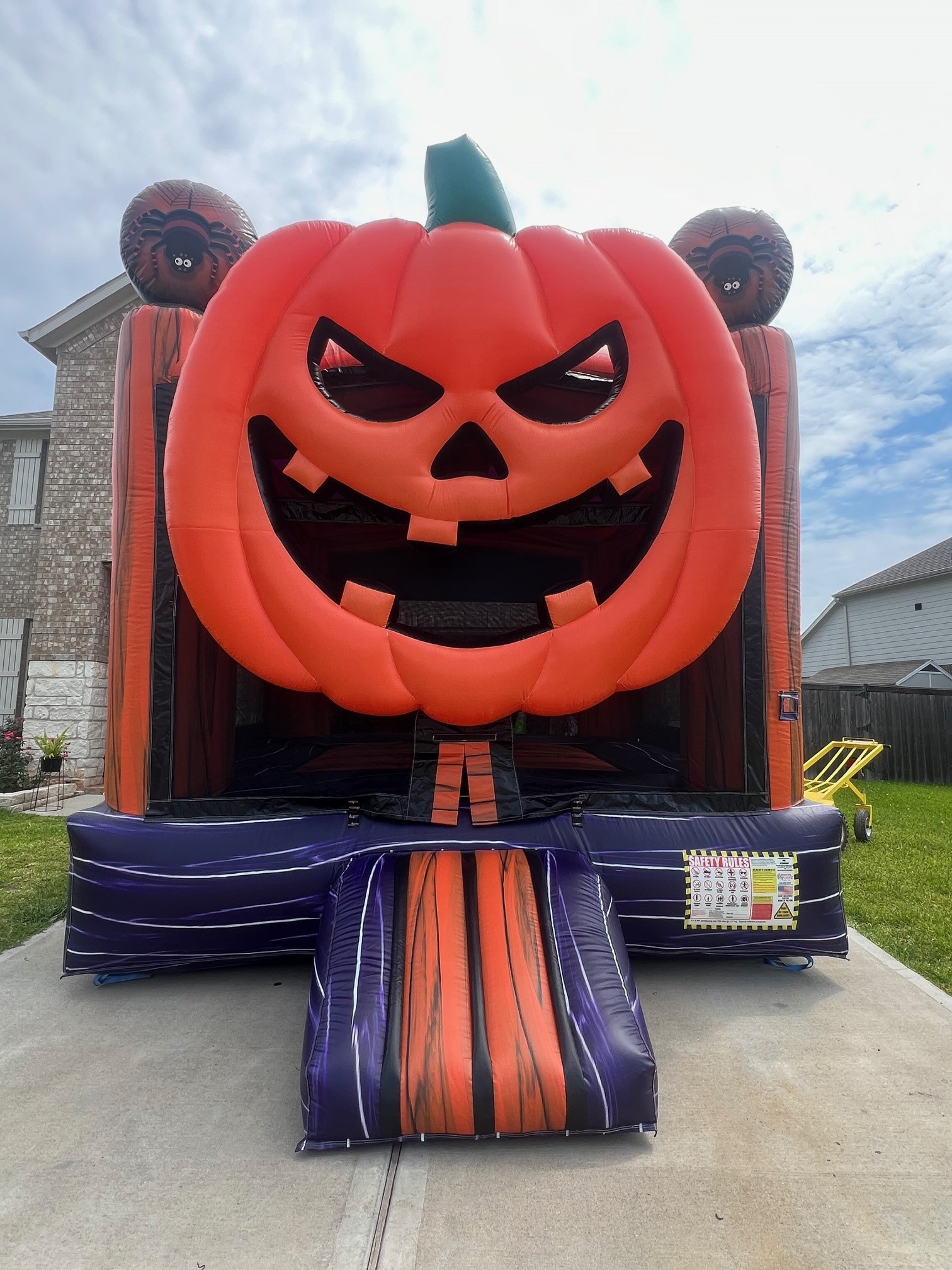 Bounce House Rentals | JC Magical Moonwalks - Fun & Safe Inflatables