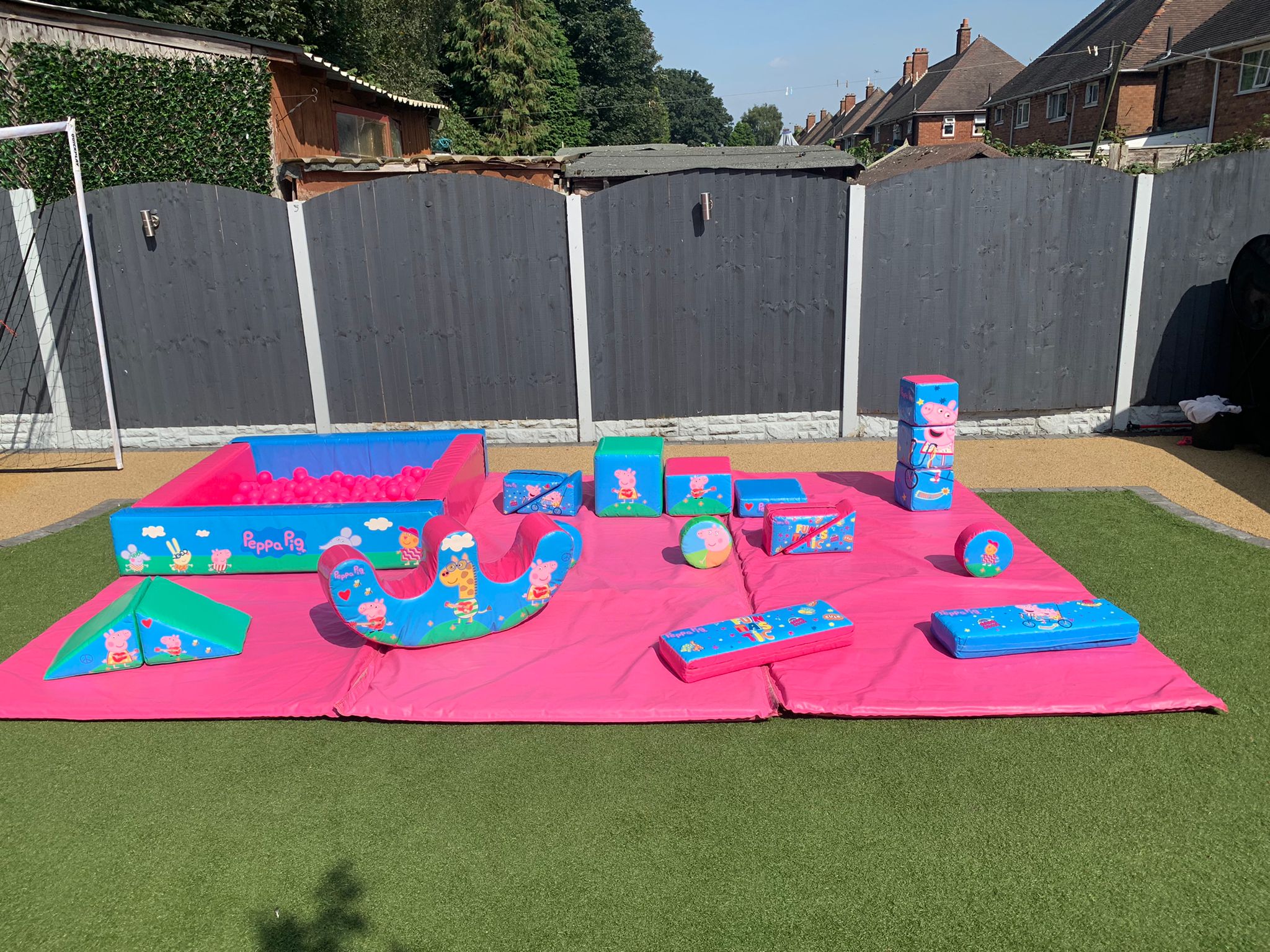 Ball Pools-Soft Play - Bouncy Castle Hire in Wolverhampton, Walsall ...