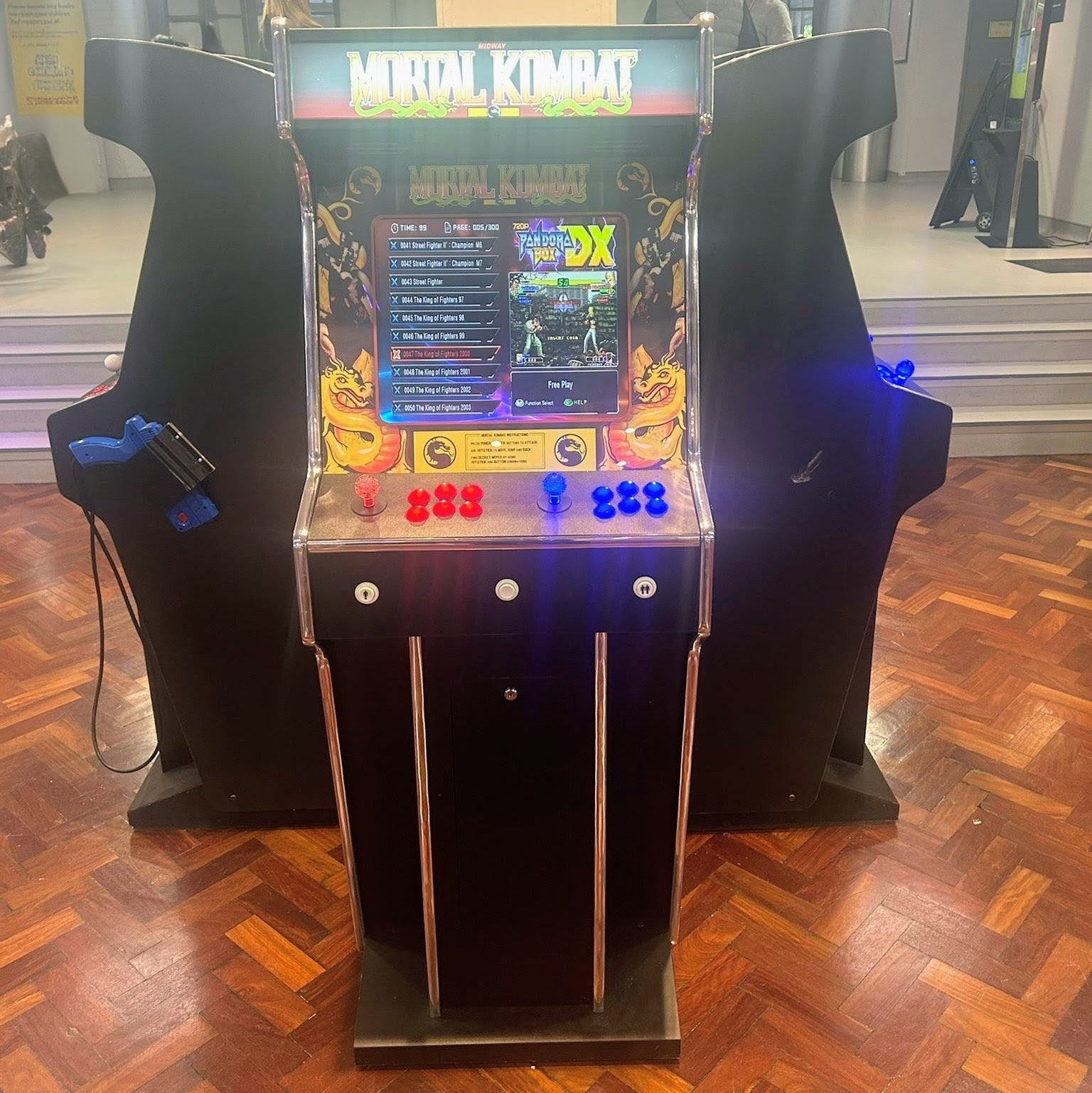 Mortal Combat Arcade Machine Hire - Inflatable, Bouncy Castle ...