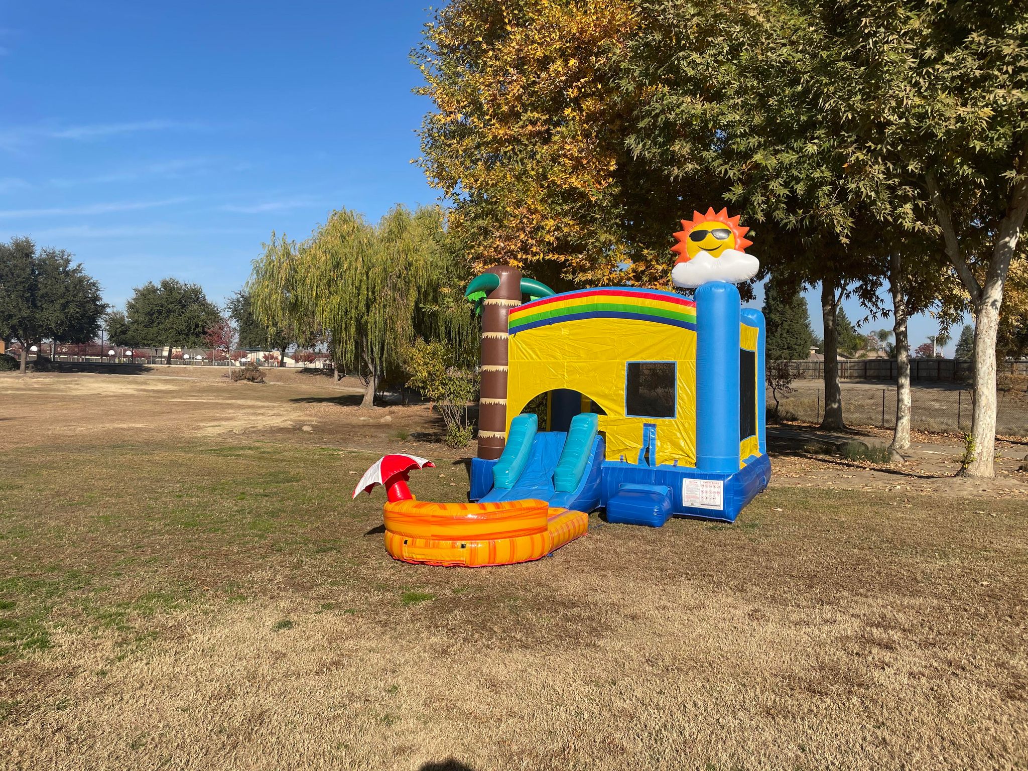 Beach Party Wet/Dry Combo (WDC13-WBF) - Inflatables Sales in USA ...