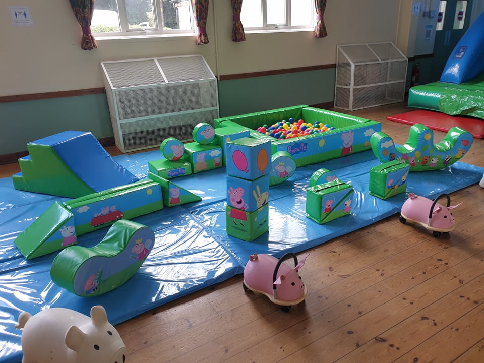 Official Licensed Peppa Pig Soft Play - Bouncy Castle Hire in Milton ...