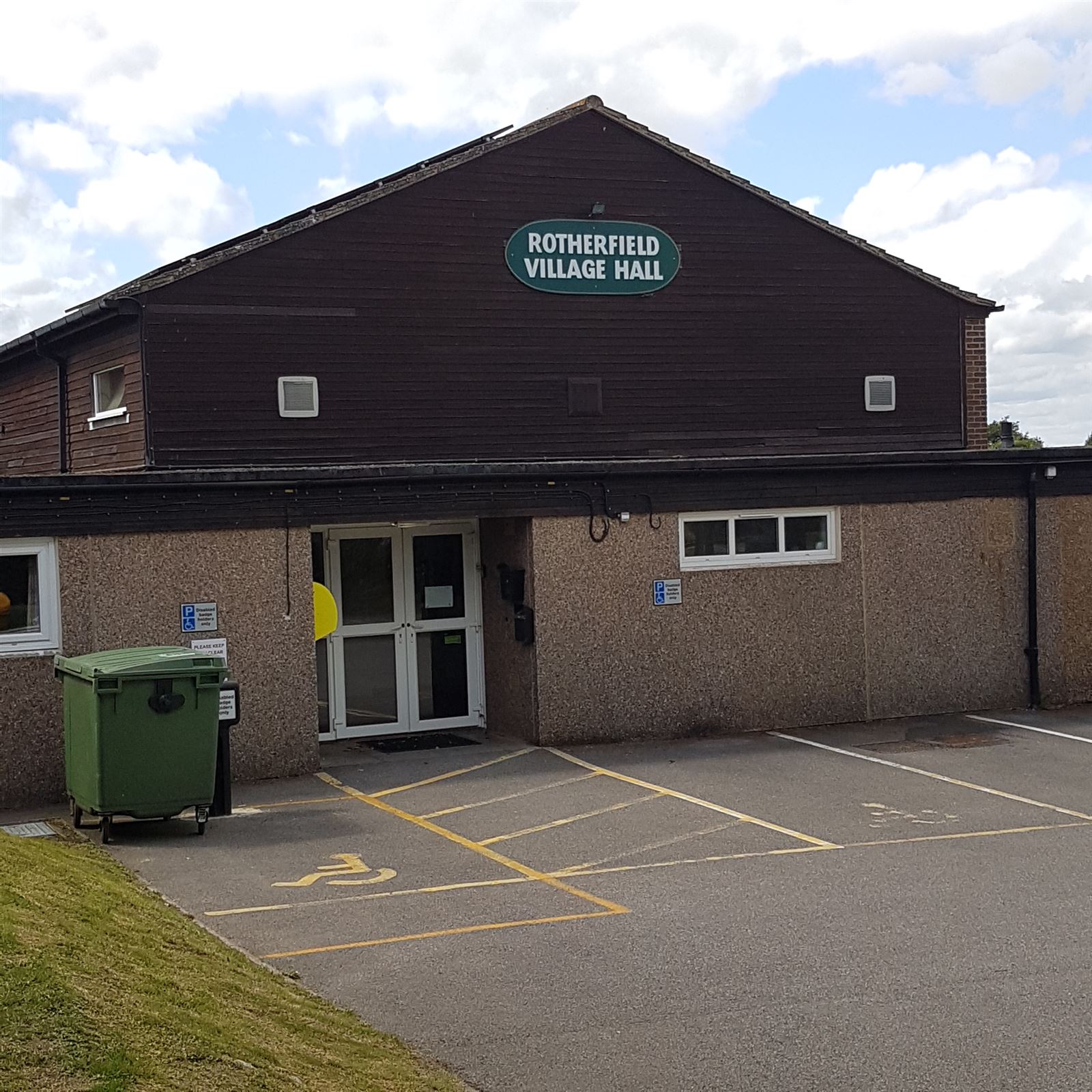 Rotherfield Village Hall - Bouncy Castle Hire in Crowborough, Tunbridge ...