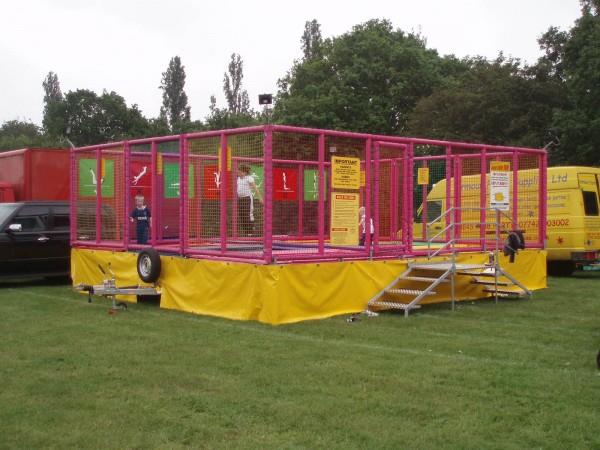6 Bed Trampoline Trailer Hire – Ultimate Entertainment for Your Event