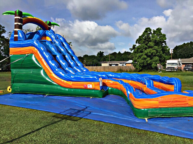 18ft Tropical Thunder Water Slide Rental – Monroe, LA Party Fun