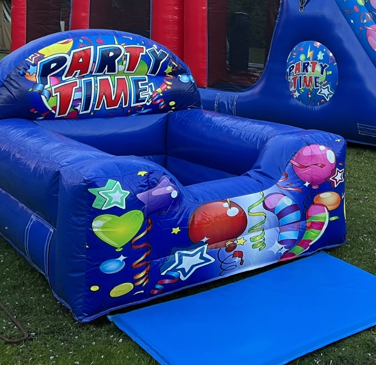 Party Time Themed Parties - Bouncy Castle Hire in Leeds, Wakefield ...
