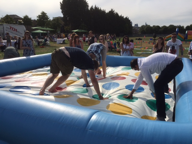 Inflatable Twister Hire - ice-rinks.co.uk in UK | Ice-rink Uk