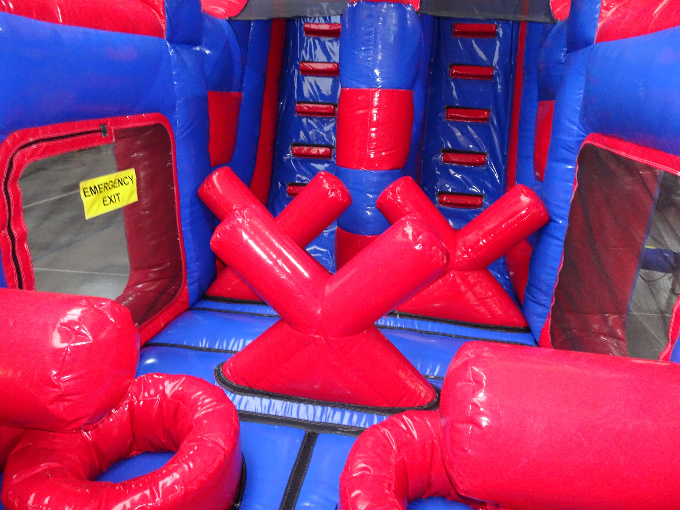 90ft Boot camp assault course challenge - Bouncy castle, inflatables ...