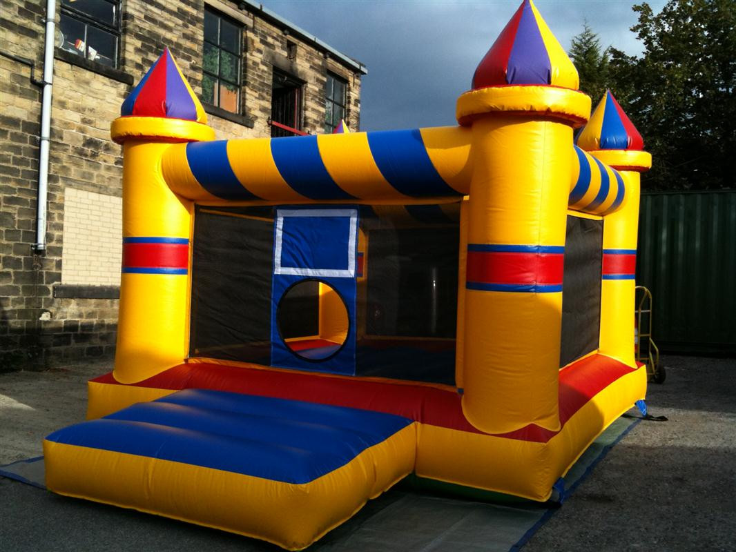 BB-006 - 12x15x14ft - Deluxe Netted Castle - (Yellow, Red, Blue & Red ...