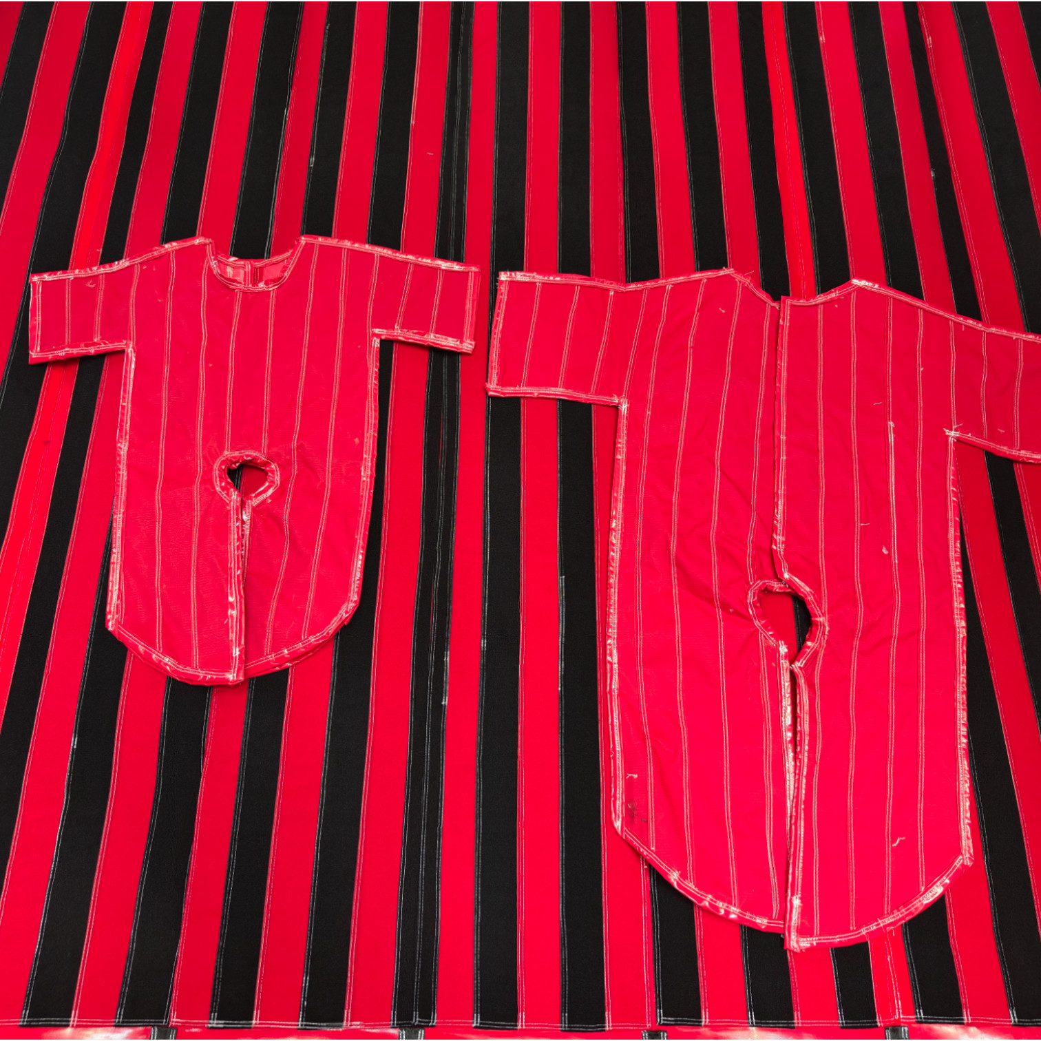 BBOL-132- 13x20x13ft - Bar Fly / Velcro Wall - (Red & Blue) - Bouncy ...