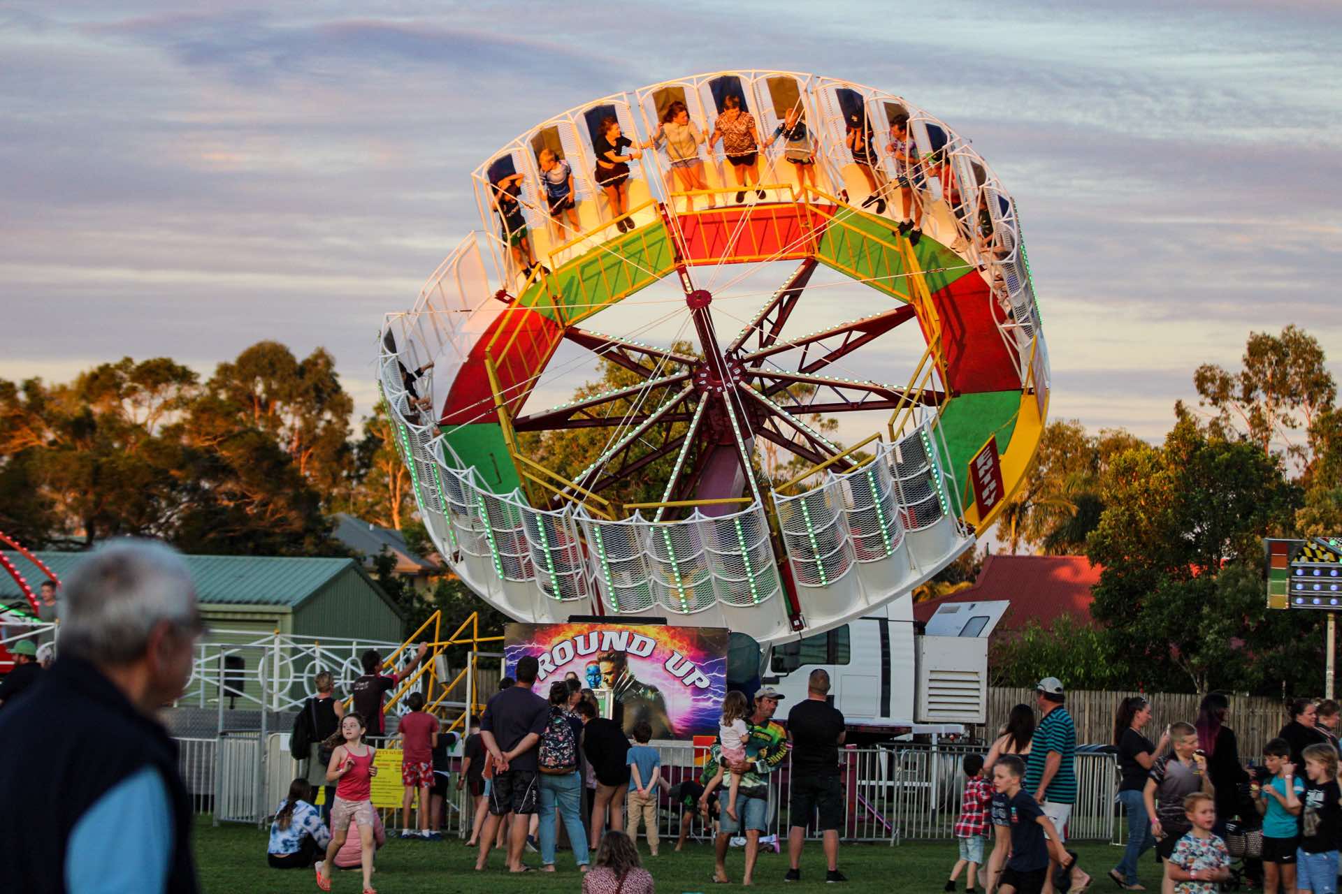 Major Rides - Amusement Ride Hire in North QLD & North West QLD ...