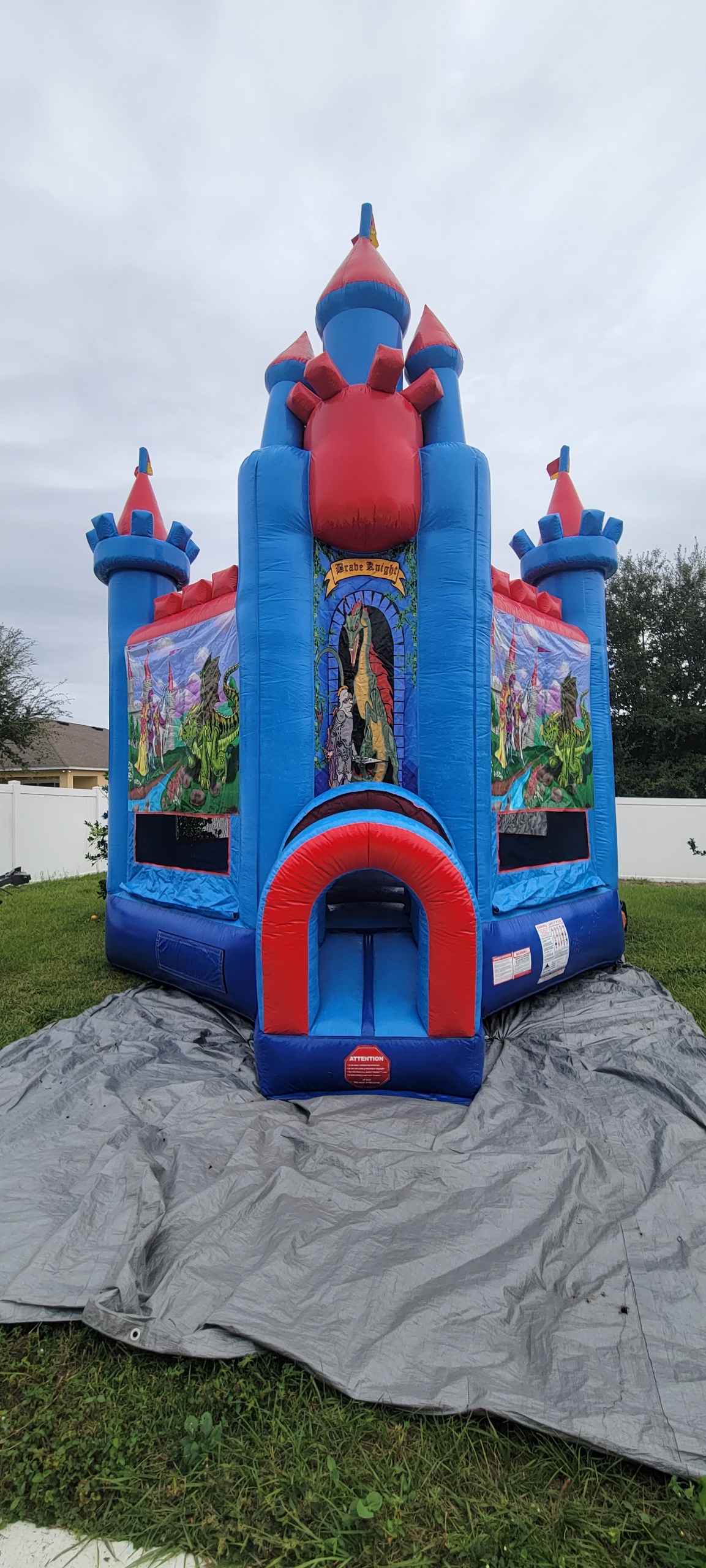 Brave Knight Bounce House - Hire in FL | Gloria James Event Rentals