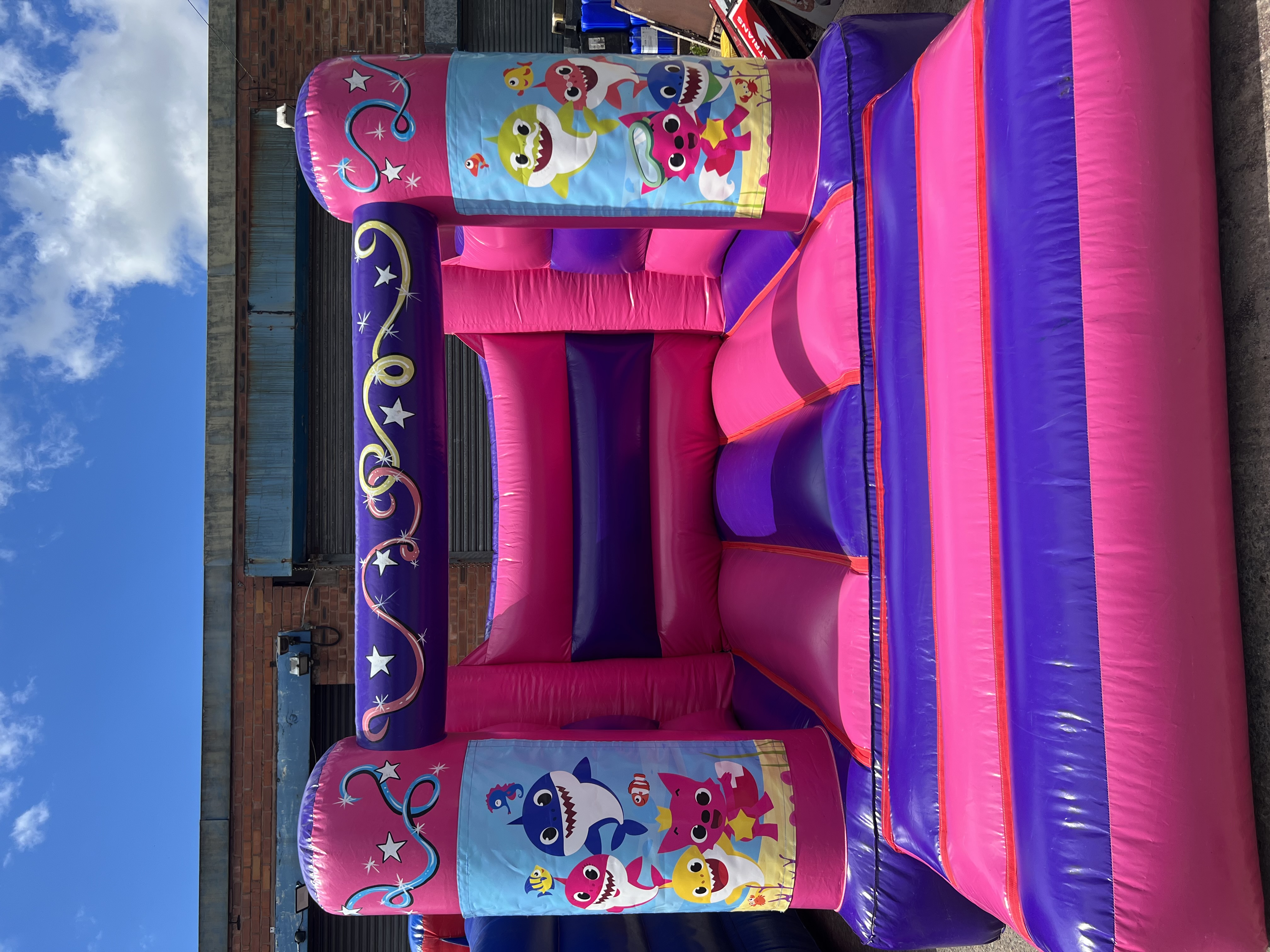 H frame Castles - Hire in Farnworth, Walkden, Bolton, Swinton, Worsley ...