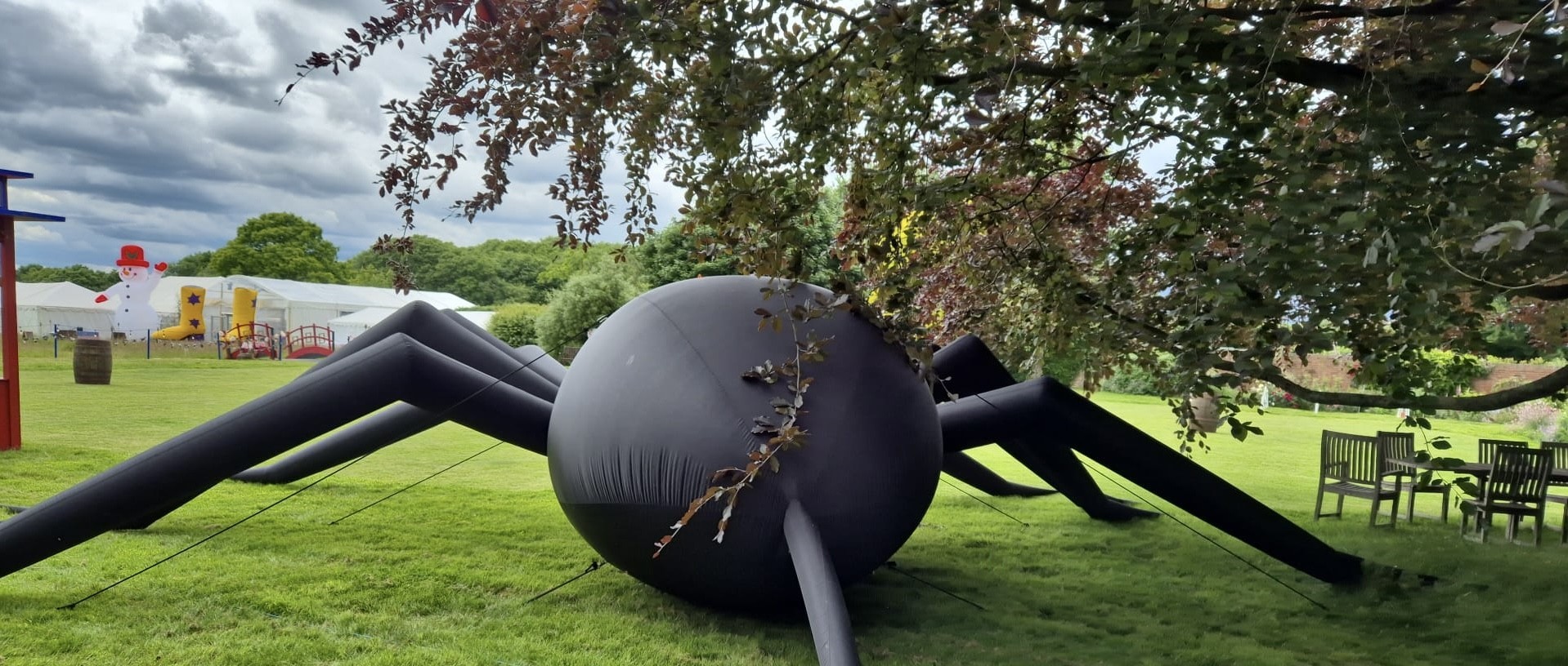 Spider Inflatable 30ft x 25ft - Bouncy Castle Hire in Kent, East Sussex ...