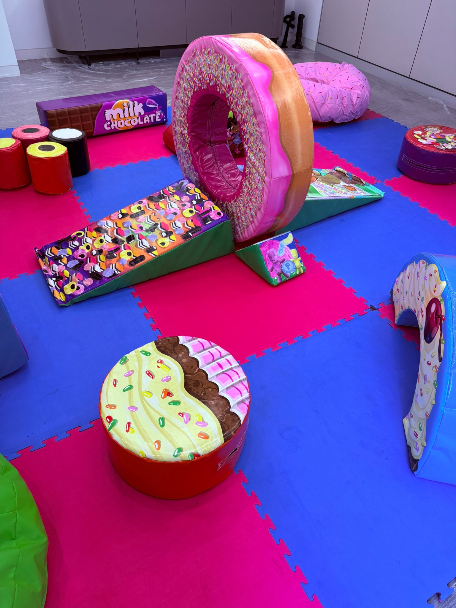Candy Sweet Themed Soft Play Hire | Chelsea, Kensington & London