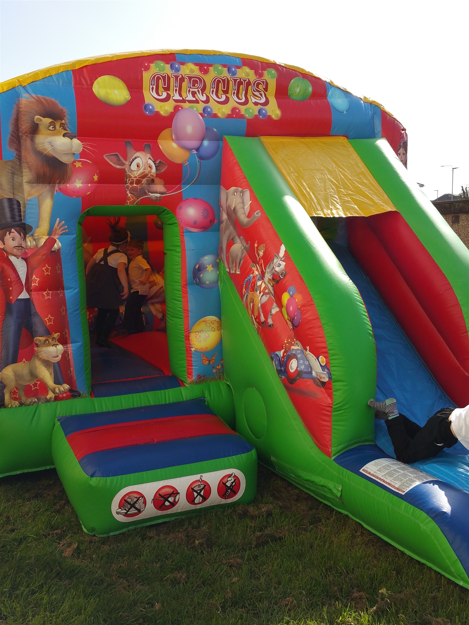 Bouncy Castle Slides - Bouncy Castle & Soft Play Hire in Plymouth ...