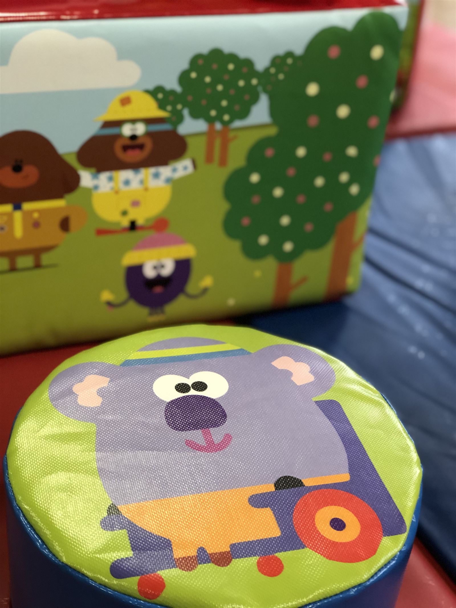 Hey Duggee Bouncy Castle & Soft Play Package - Bouncy Castle Hire in ...