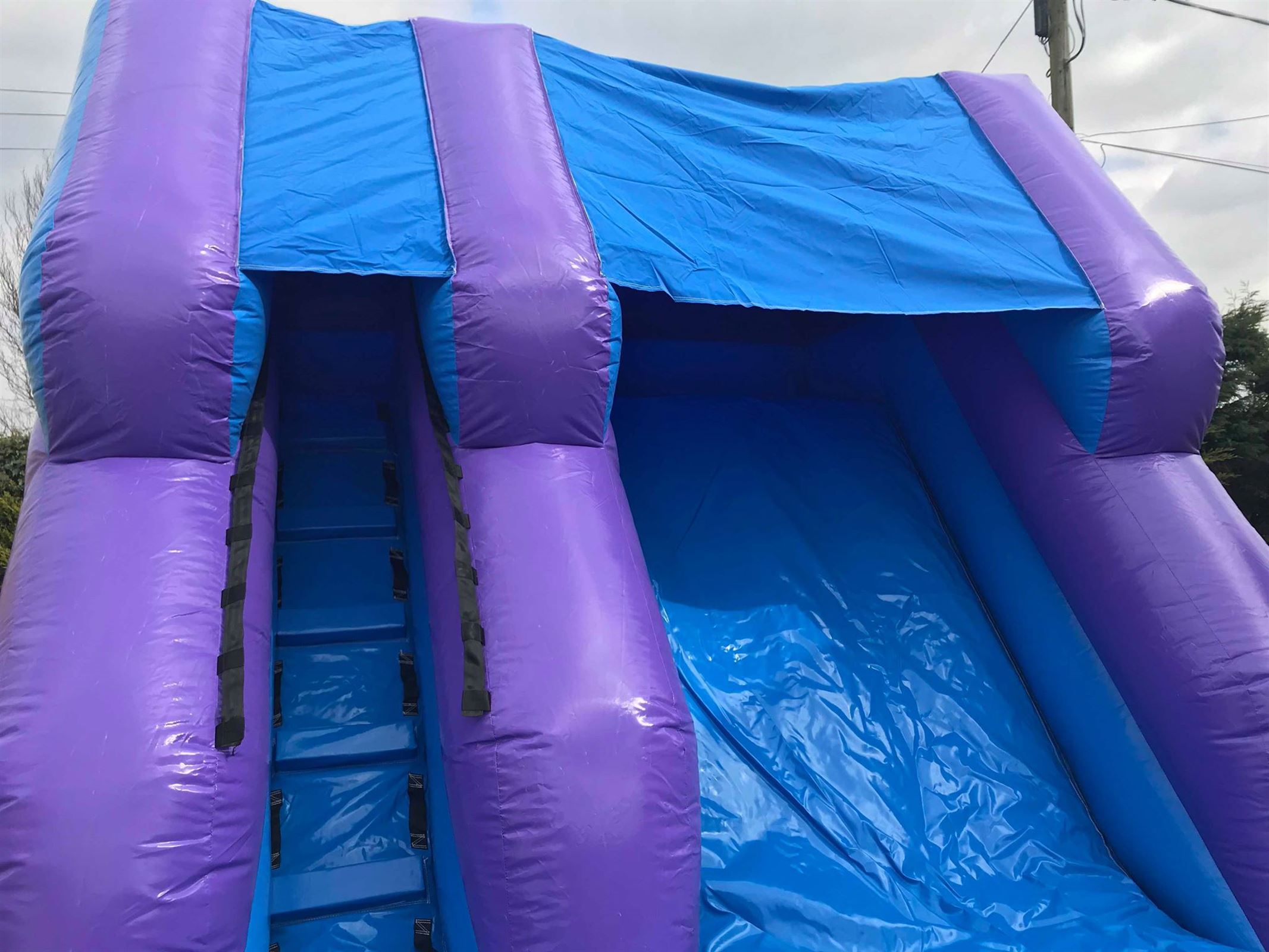 Inflatable Mega Bouncy Castle Slide Hire