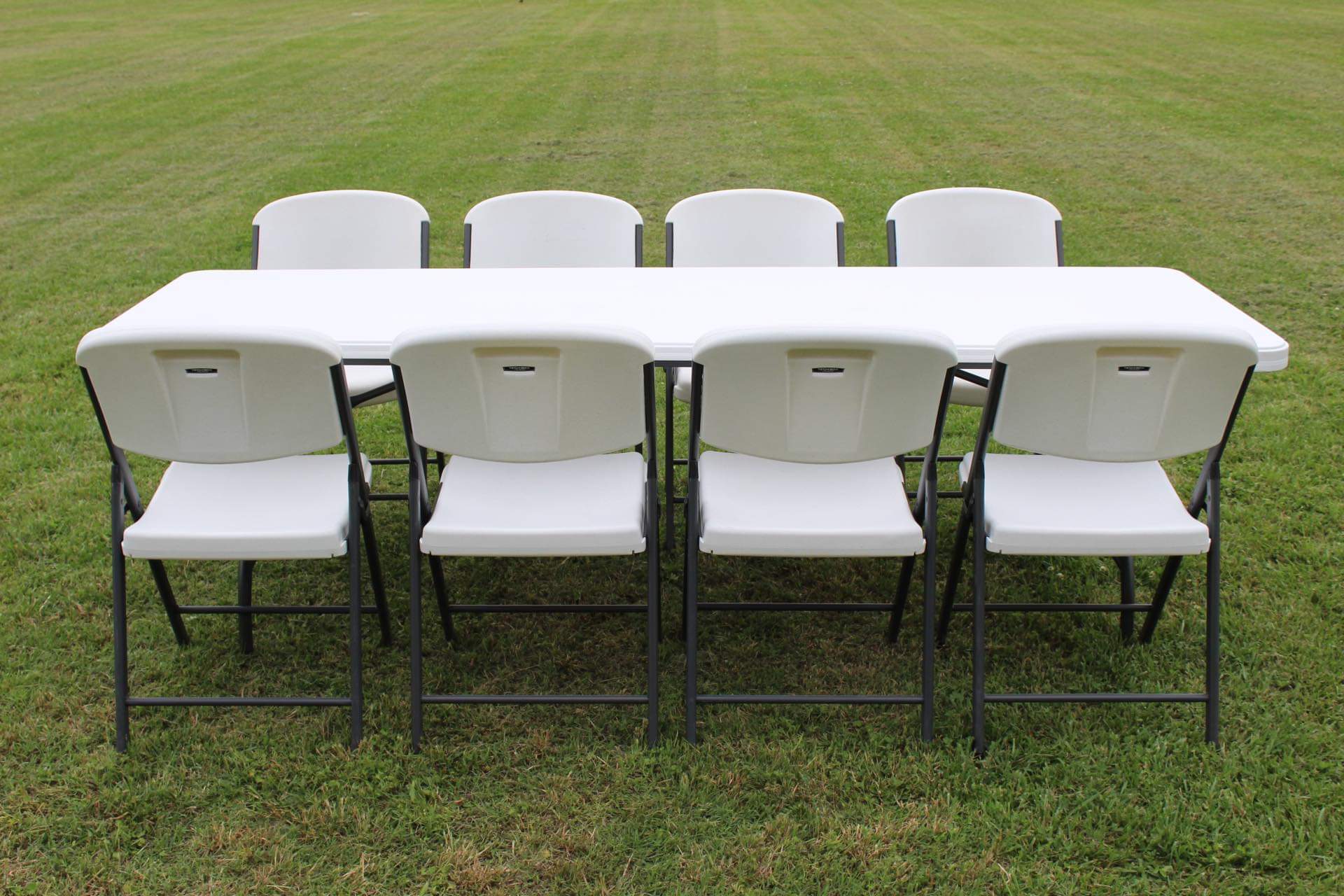 8ft table - Hire in Kansas | Techbox Rentals