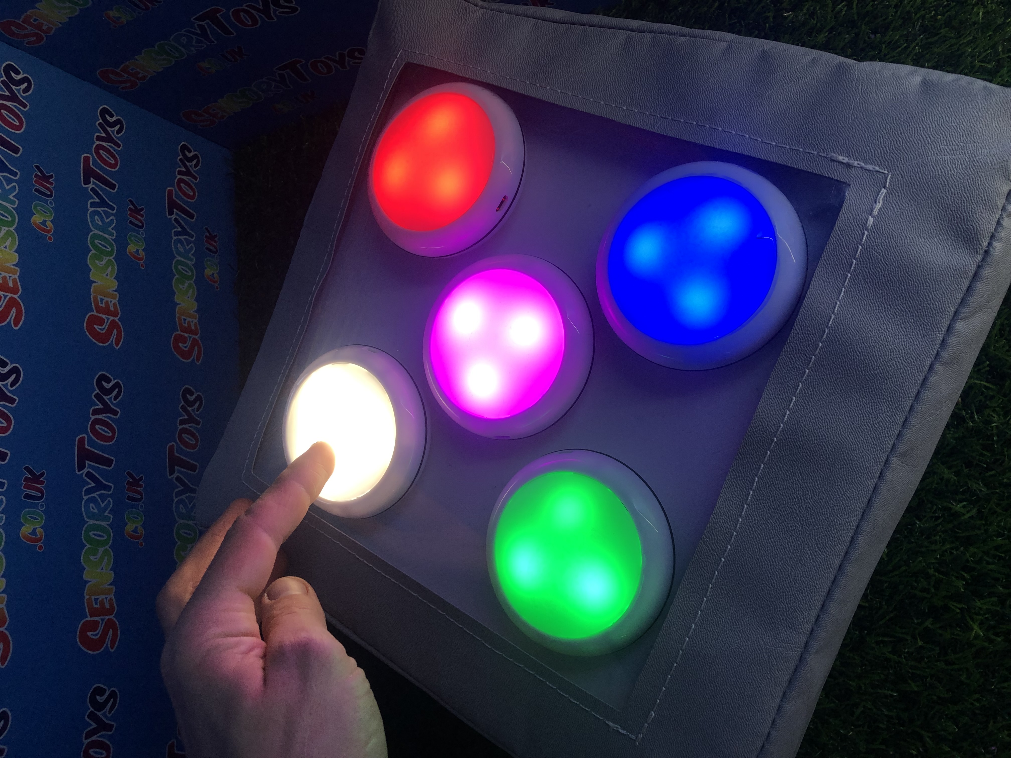 Sensory Touch Light Soft Play - Free Sensory Toys | Online Toy Shop ...