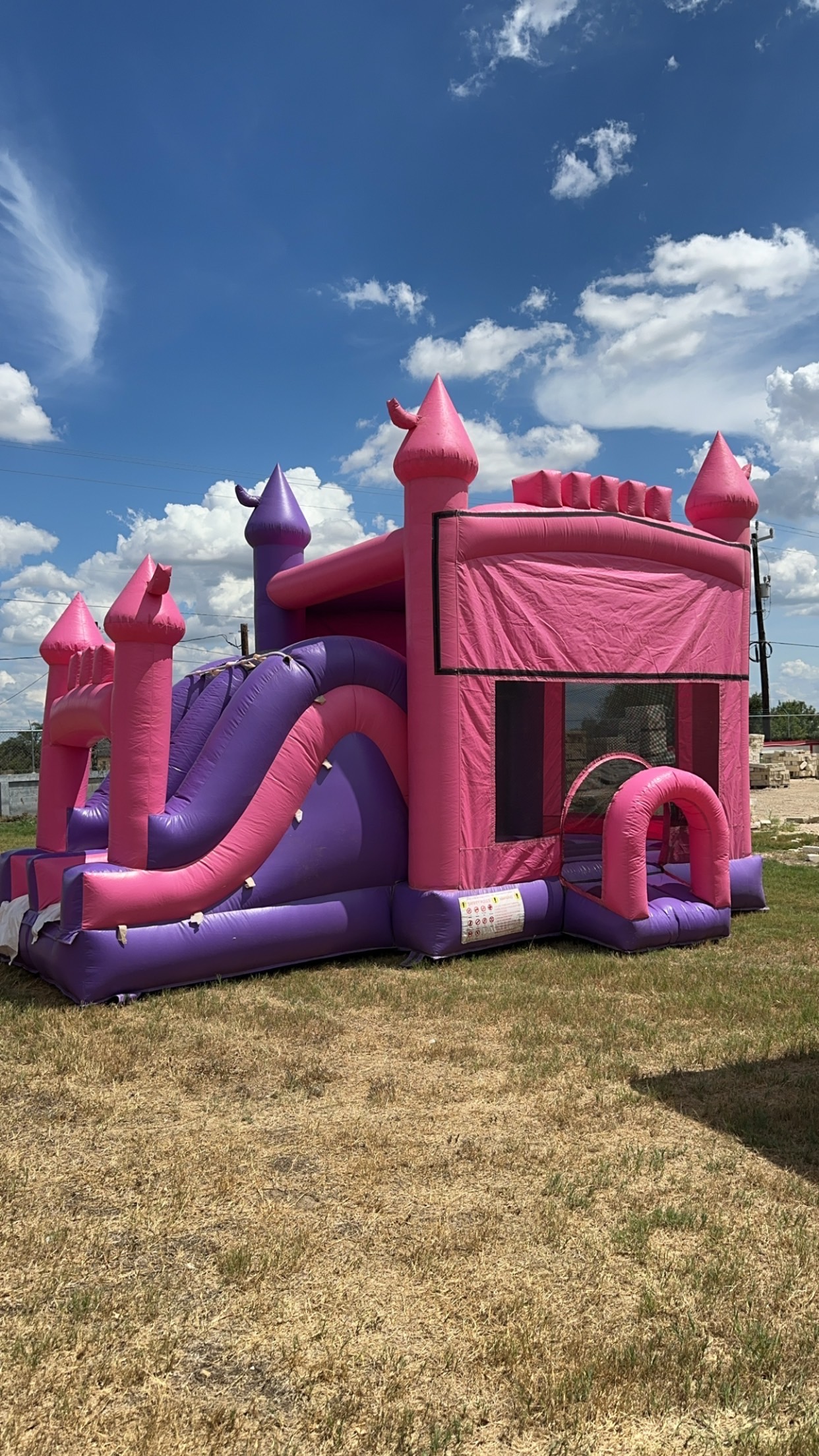 Bounce House Castles - Rental in Texas | Jump And Ride Party Rentals
