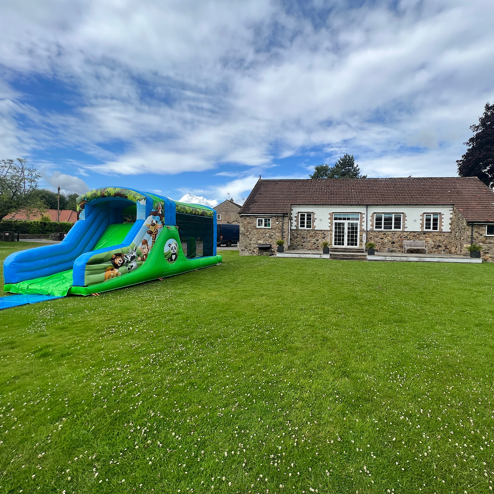 Leeds Outdoor Party - Venue Hire Directory - Bouncy Castle Hire in ...