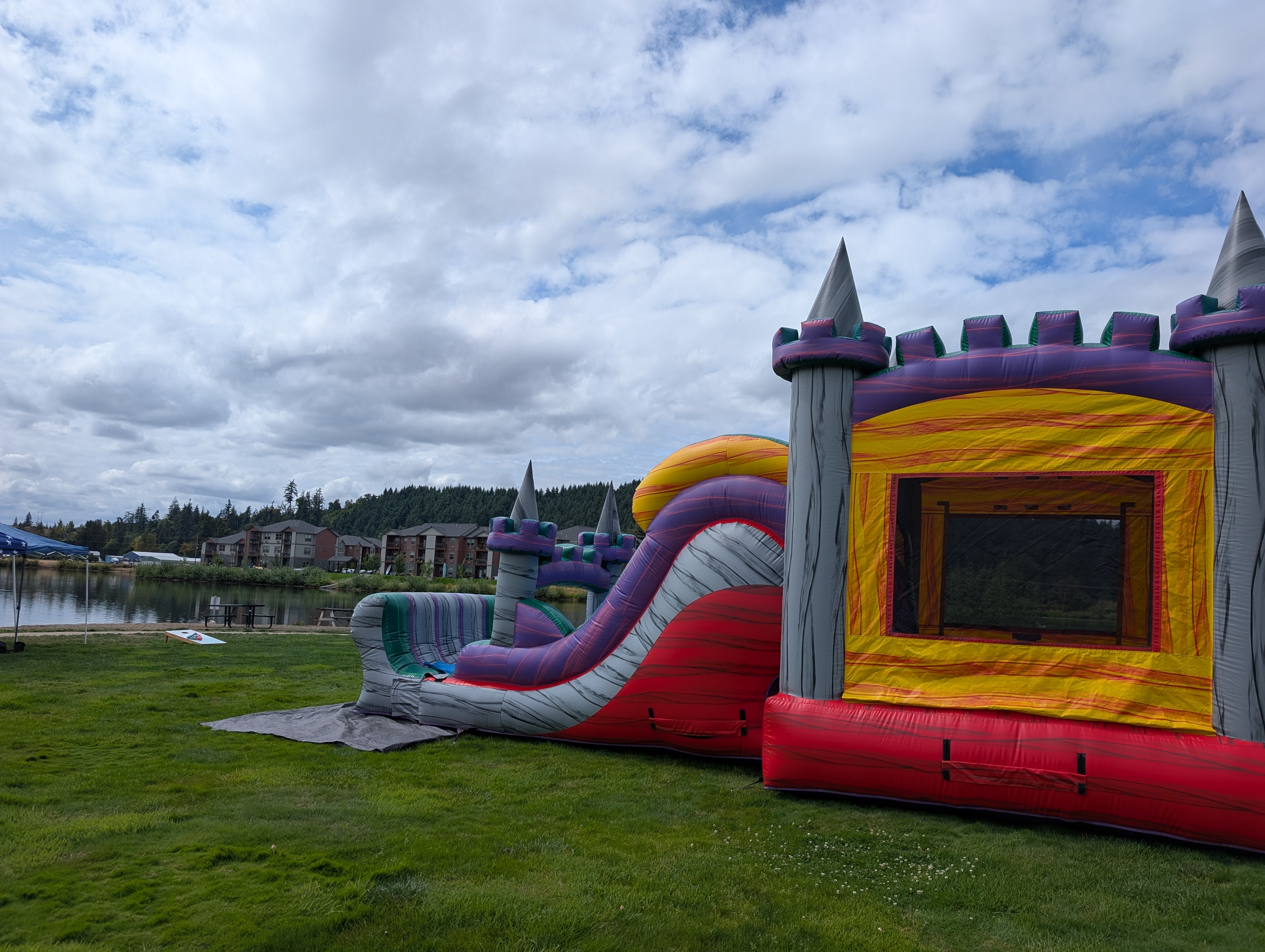 The Fortress Castle XL Combo - Bounce House Rentals, Jumper Rentals ...