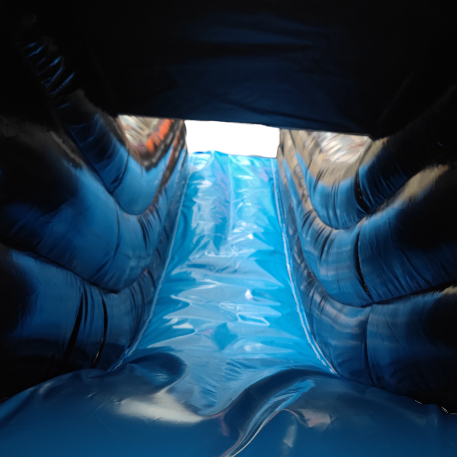 BBOL-018 - 25x13x12.2ft - Mayhem Monster Truck - (Light Blue & Black ...