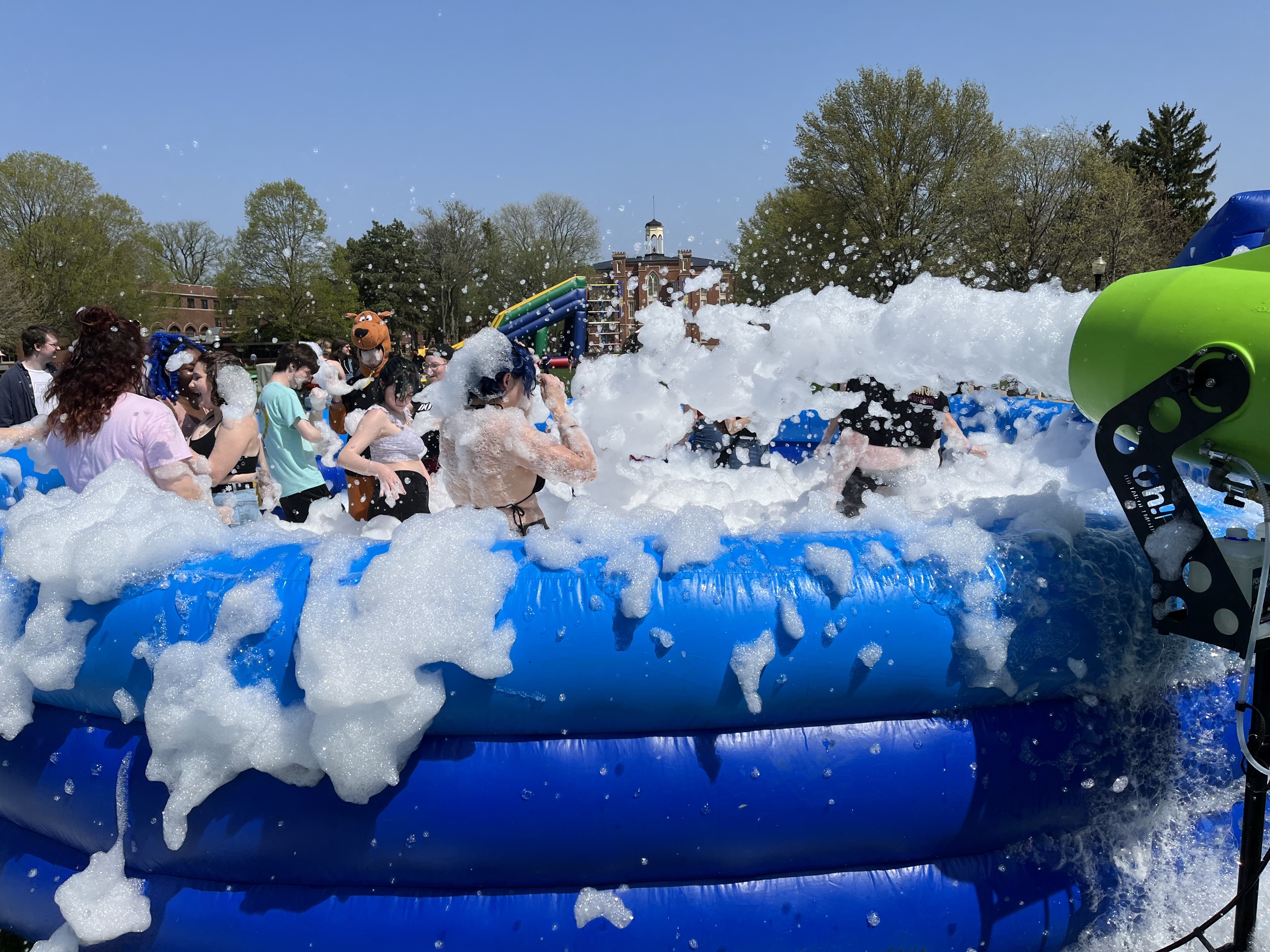 Inflatable Foam Pit Rental - Bounce House Rental in Illinois | Chicago ...
