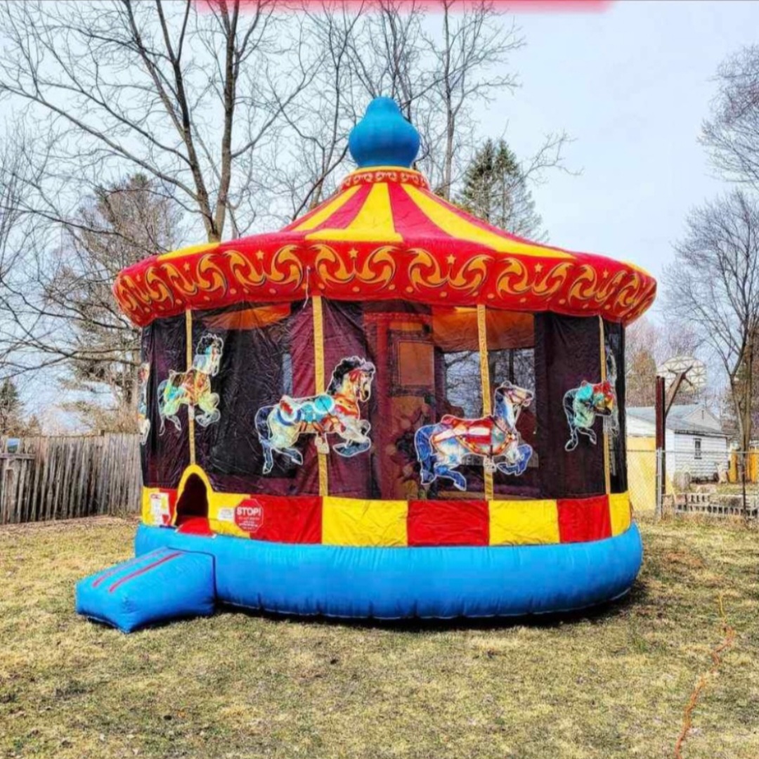 Bounce Houses - Hire in Michigan | Bounce House Kingz