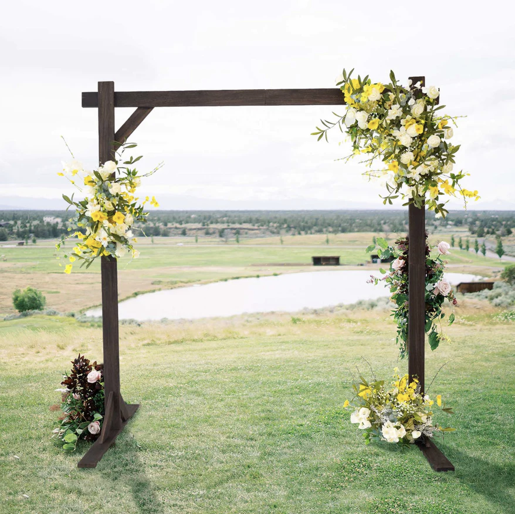7ft Wooden Square Arch - Party Rental in San Diego | San Diego Party Pros