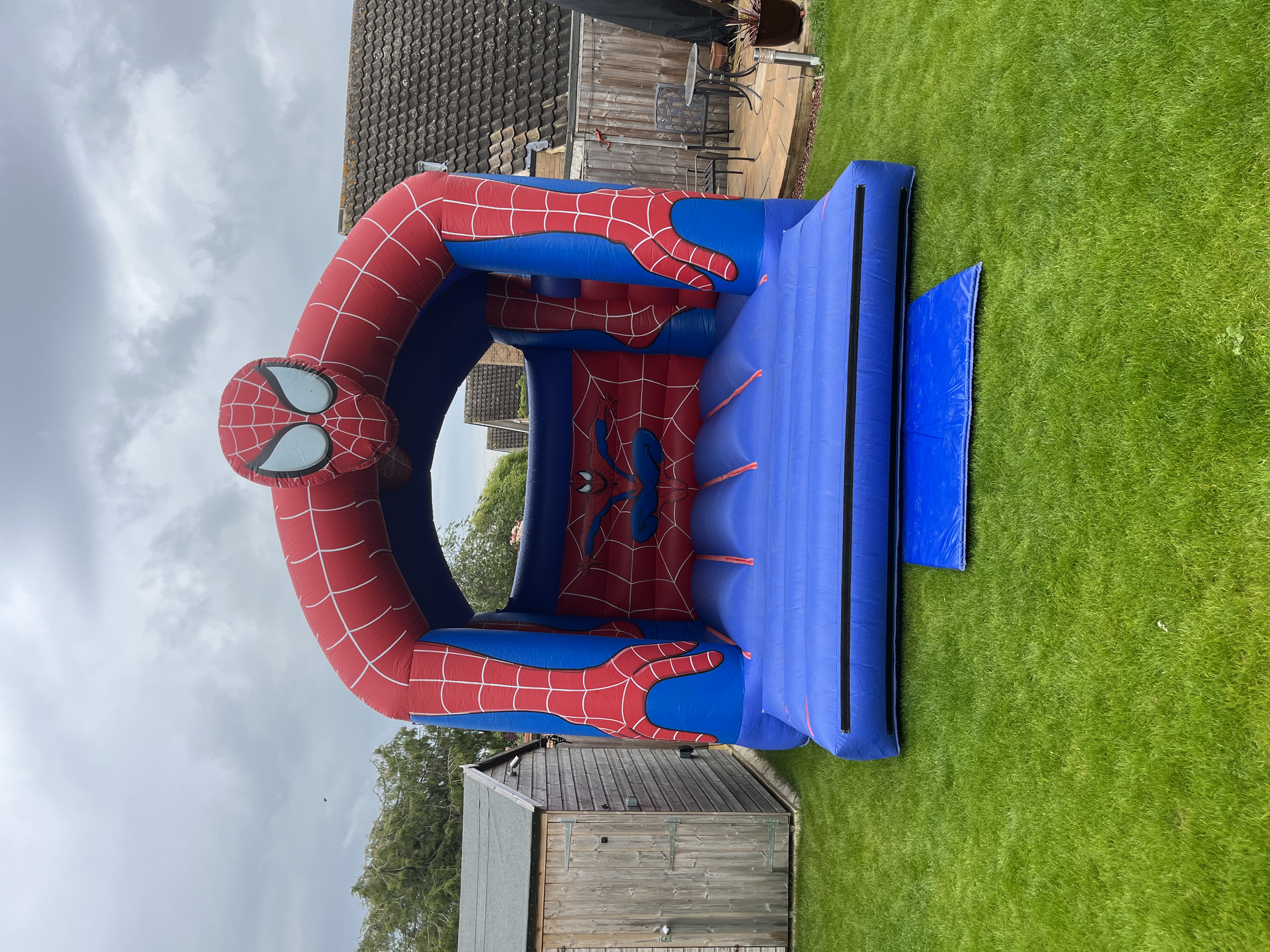 13ft x 15ft Spider Man - Hire in northampton | elliotts castles