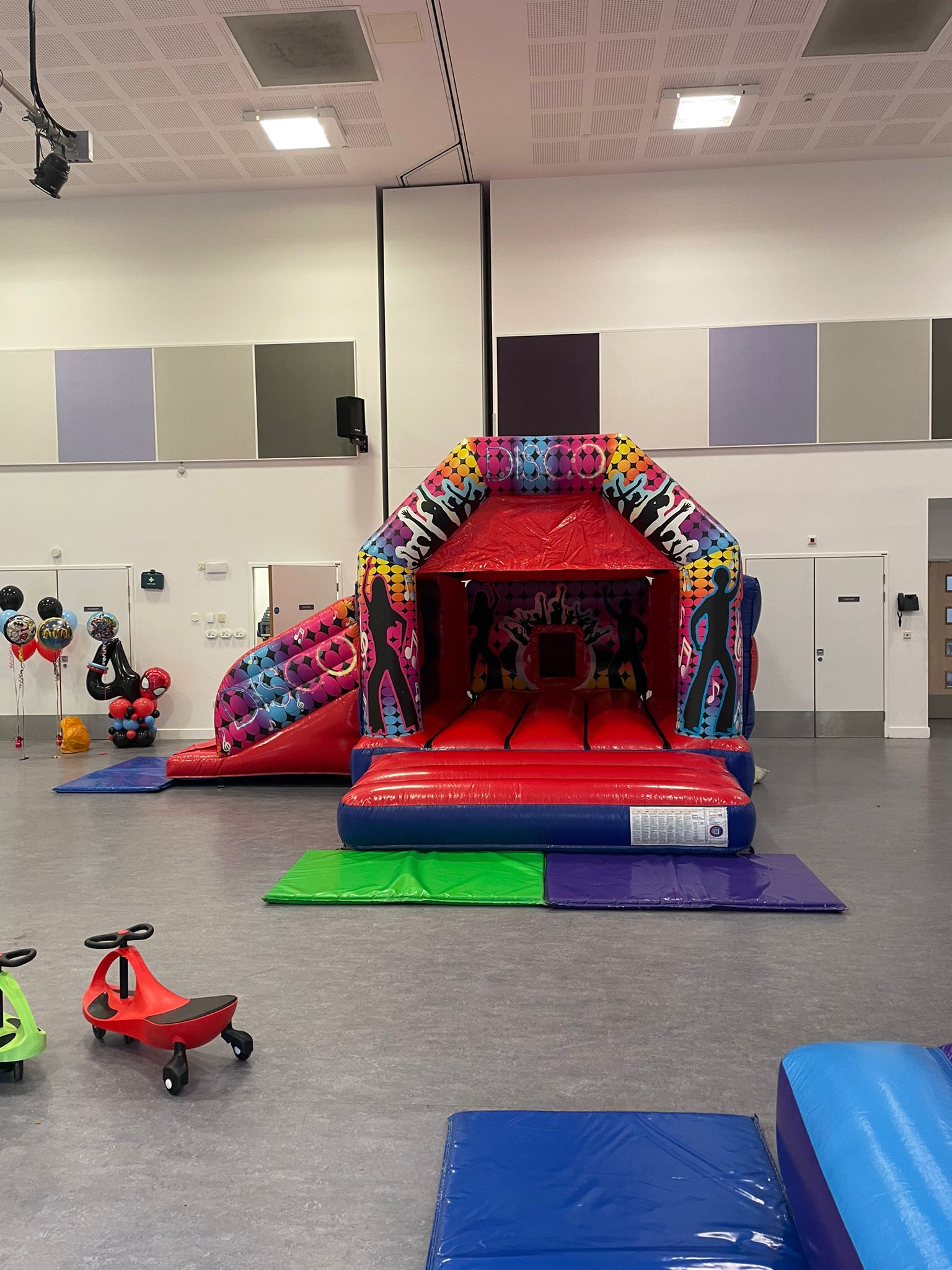 Disco Bounce & Slide Bouncy Castle | Hornchurch, Ilford & Essex