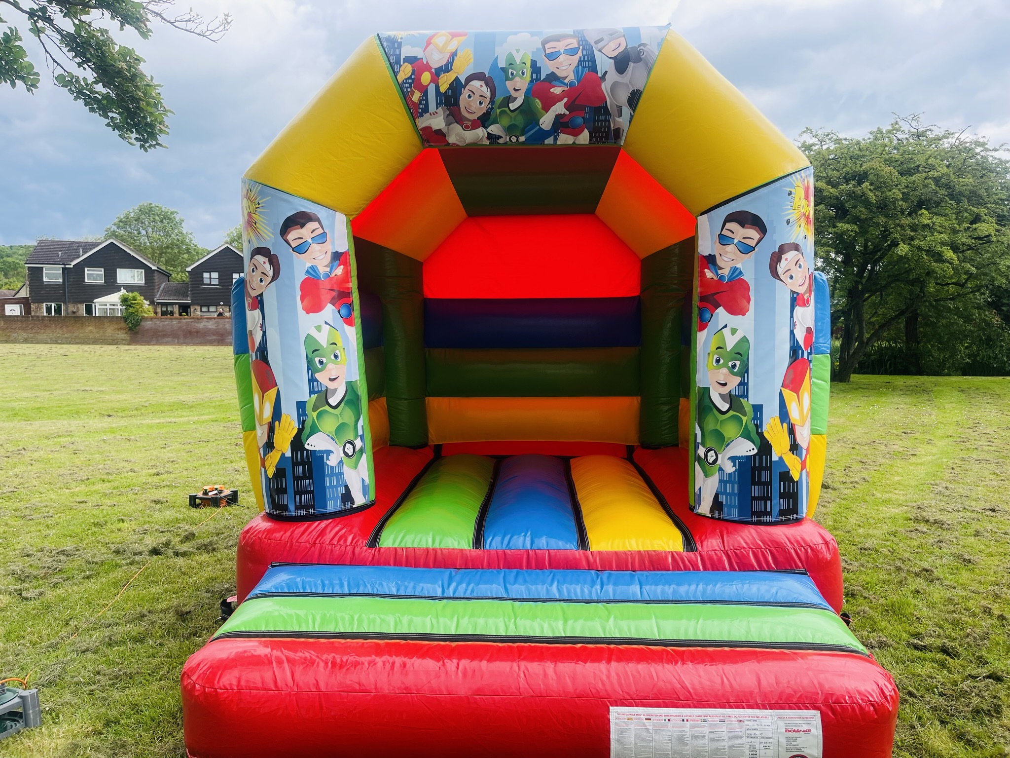 Bouncy Castle Hire in Bicester | Fun, Safe & Affordable