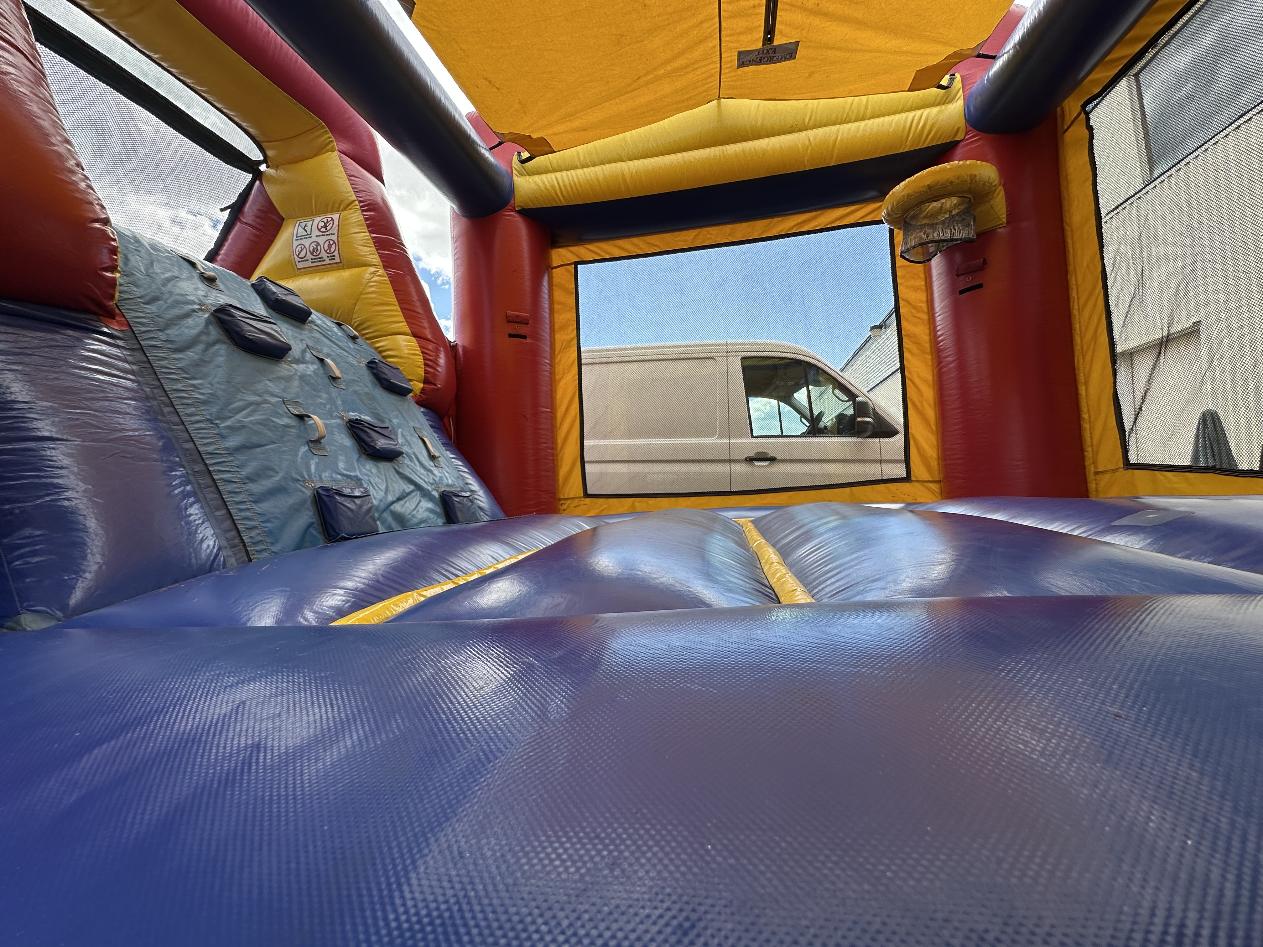 Jungle Wet/Dry Jumping Castle Hire – Castle Capers Adelaide Hills