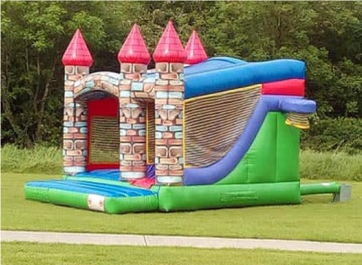 The Merry XL - Hire in Kilkenny | Bounce House