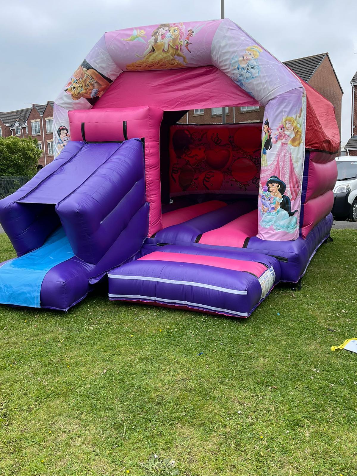 Bounce & Slide - Bouncy Castle Hire in Liverpool | Inflatimates