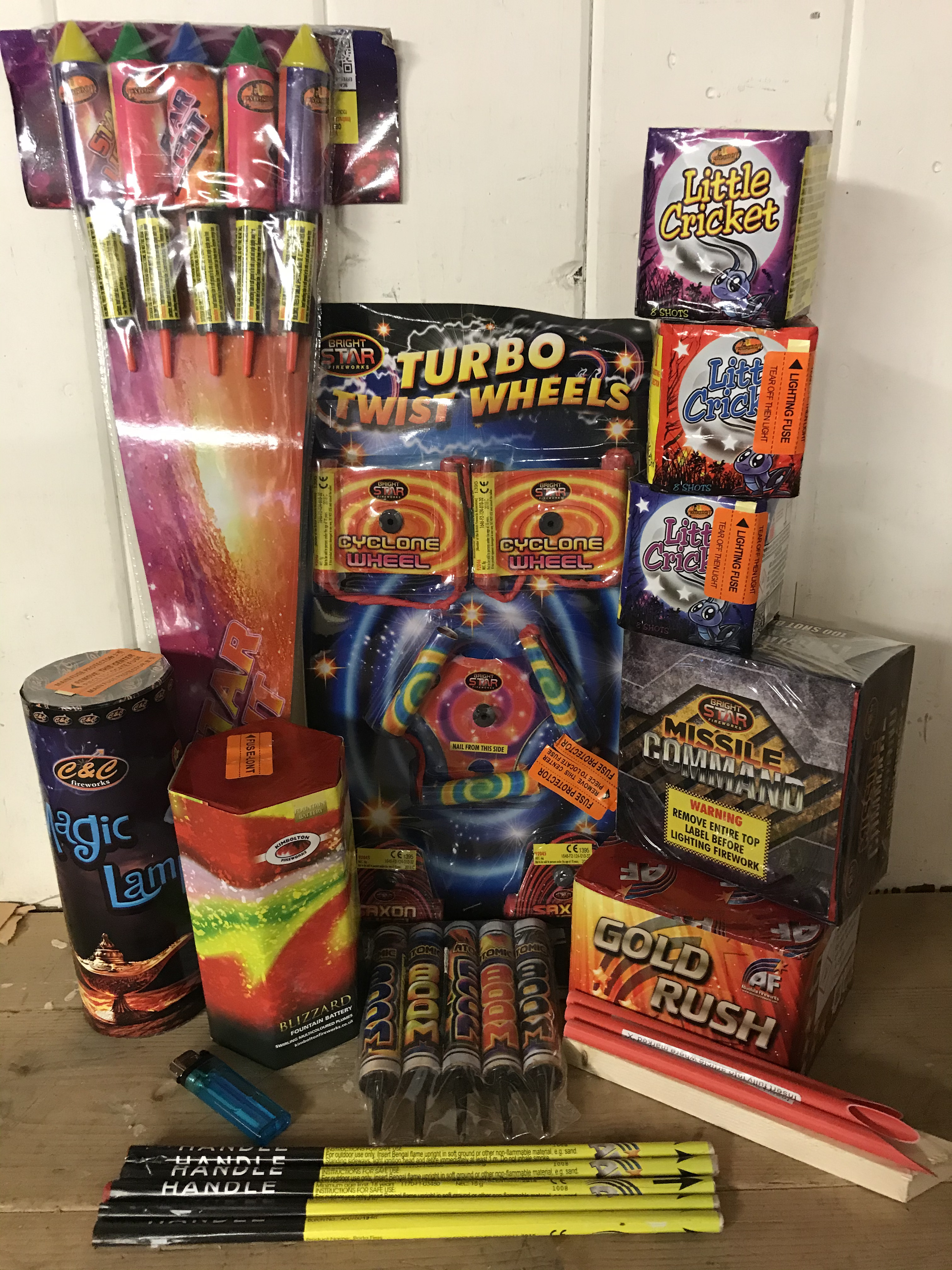 Small Garden Fireworks - Fireworks for Sale in Hertfordshire ...