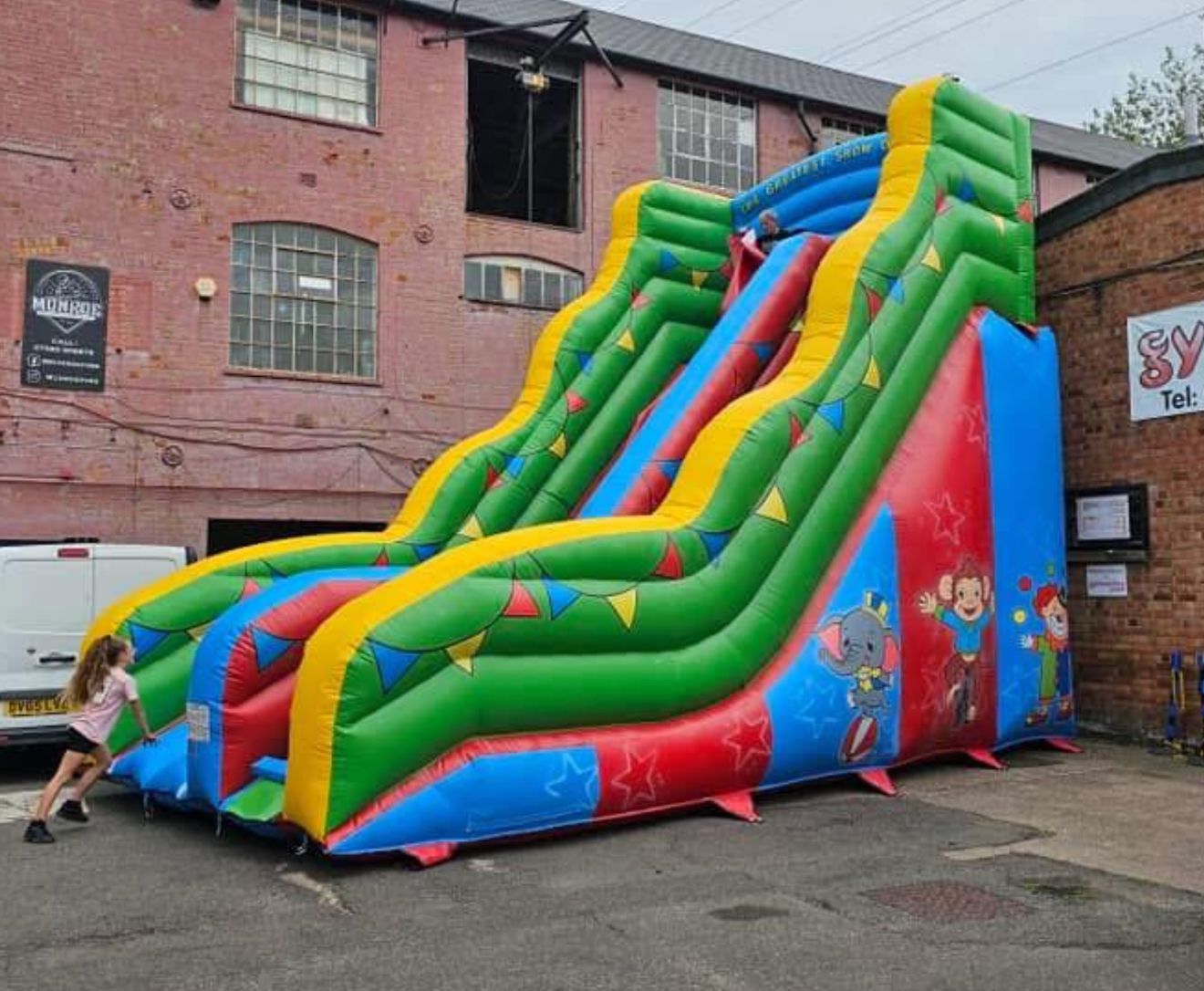 Circus Event Slide - Corporate entertainment and games hire in UK ...