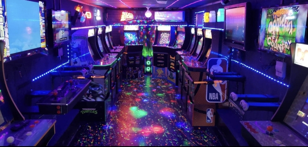 Mobile Arcade - Hire in AL | Bouncers Inflatable Rentals
