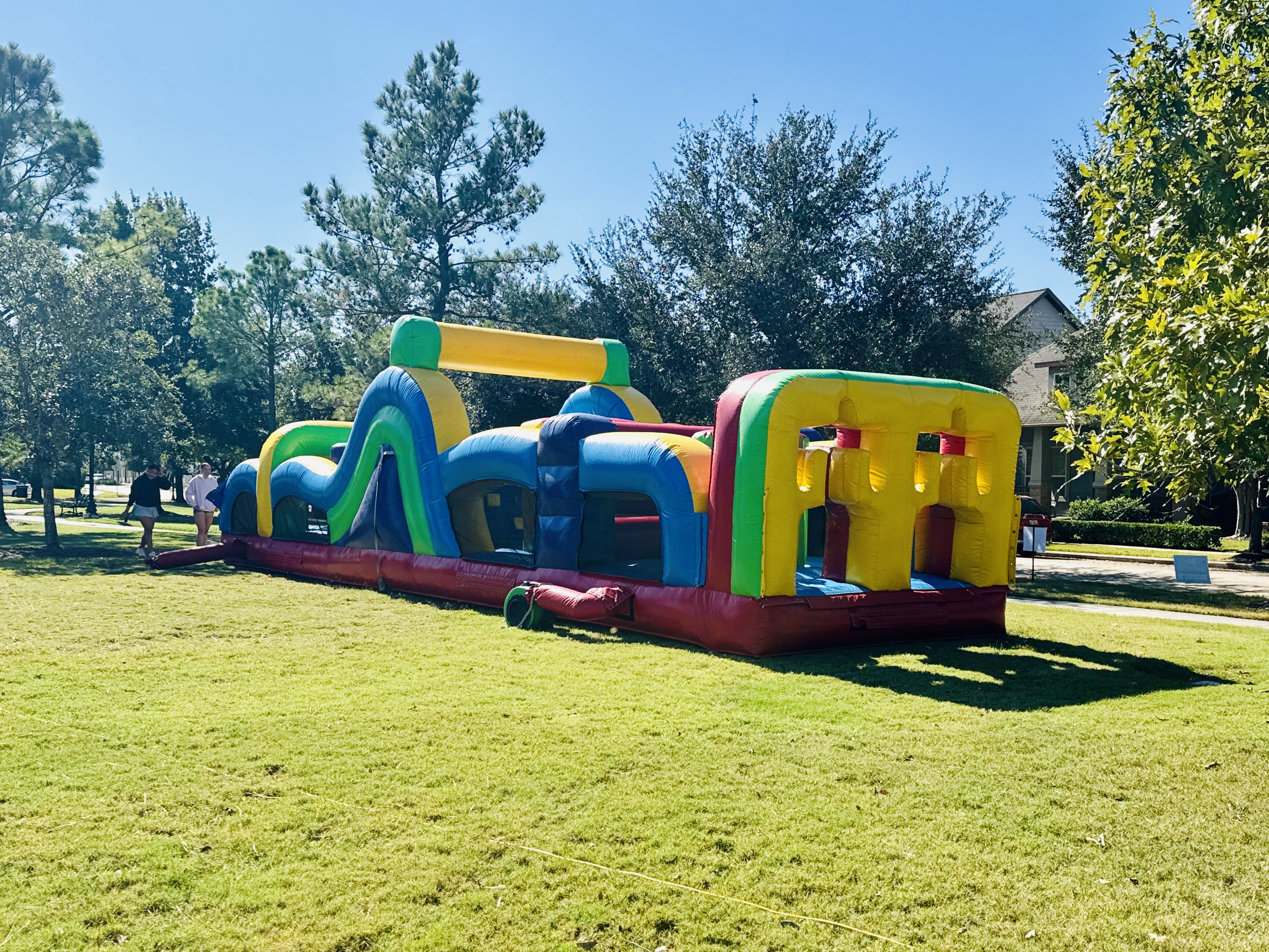 40’ Retro Obstacle Course - Bouncin Lil' Rascals in Texas | Bouncin Lil ...