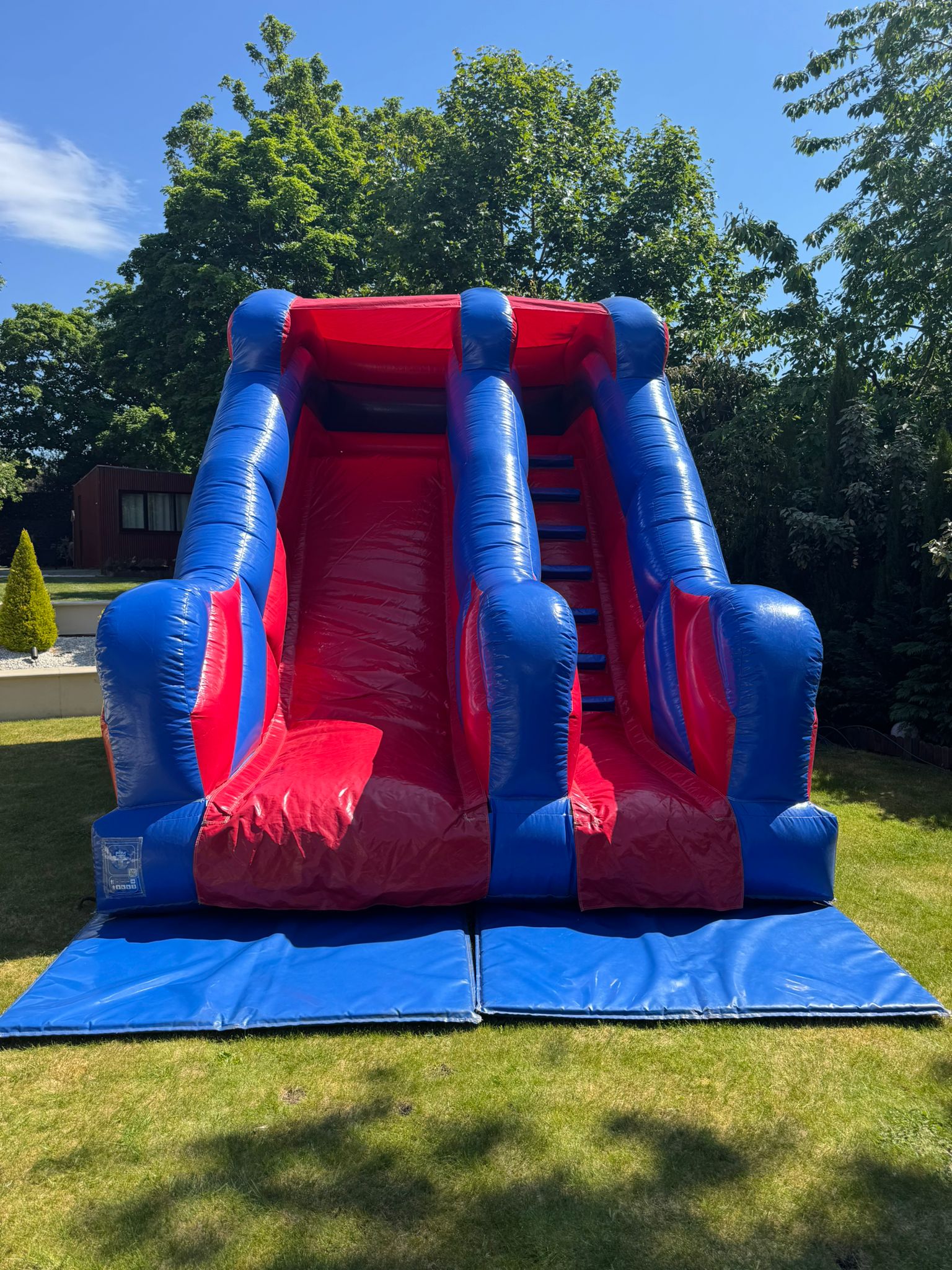 8ft Party Red/Blue Slide - Hire in Hersham, Walton on Thames, Weybridge ...