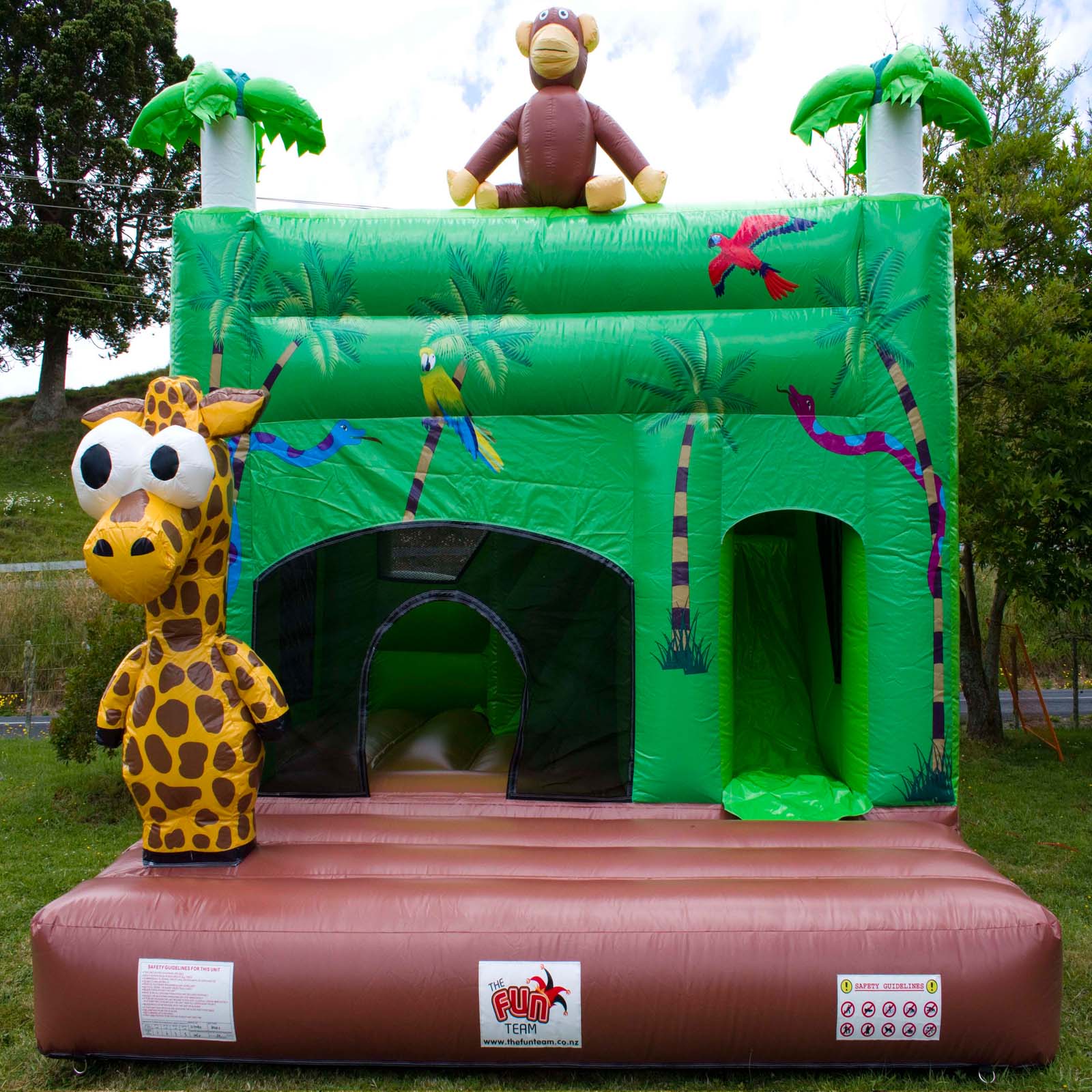 Bouncy Castles - Hire in christchurch | The Fun Team Christchurch
