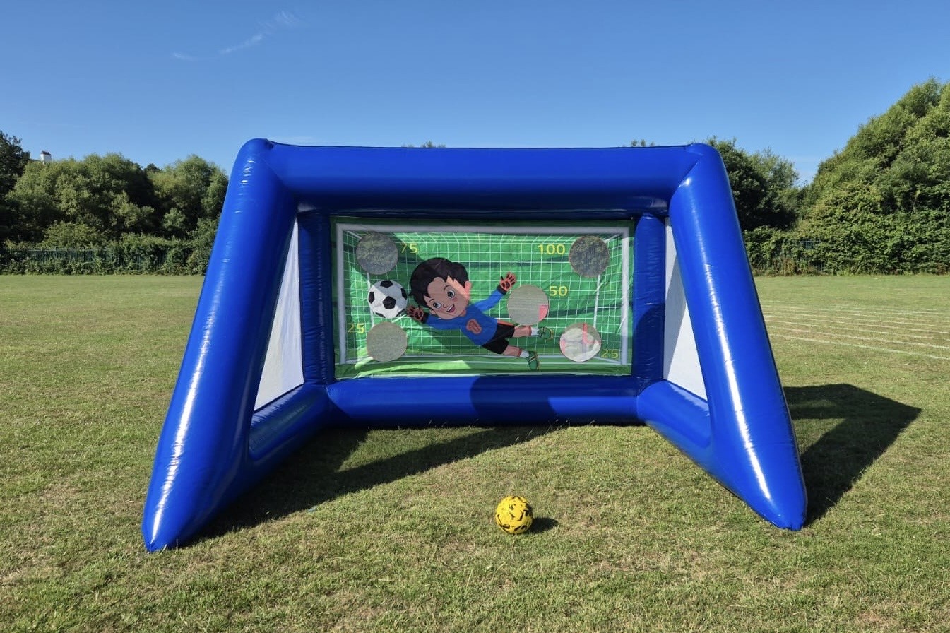 Penalty Shoot-out Football Inflatable 13ft x 10ft - Bouncy Castle Hire ...