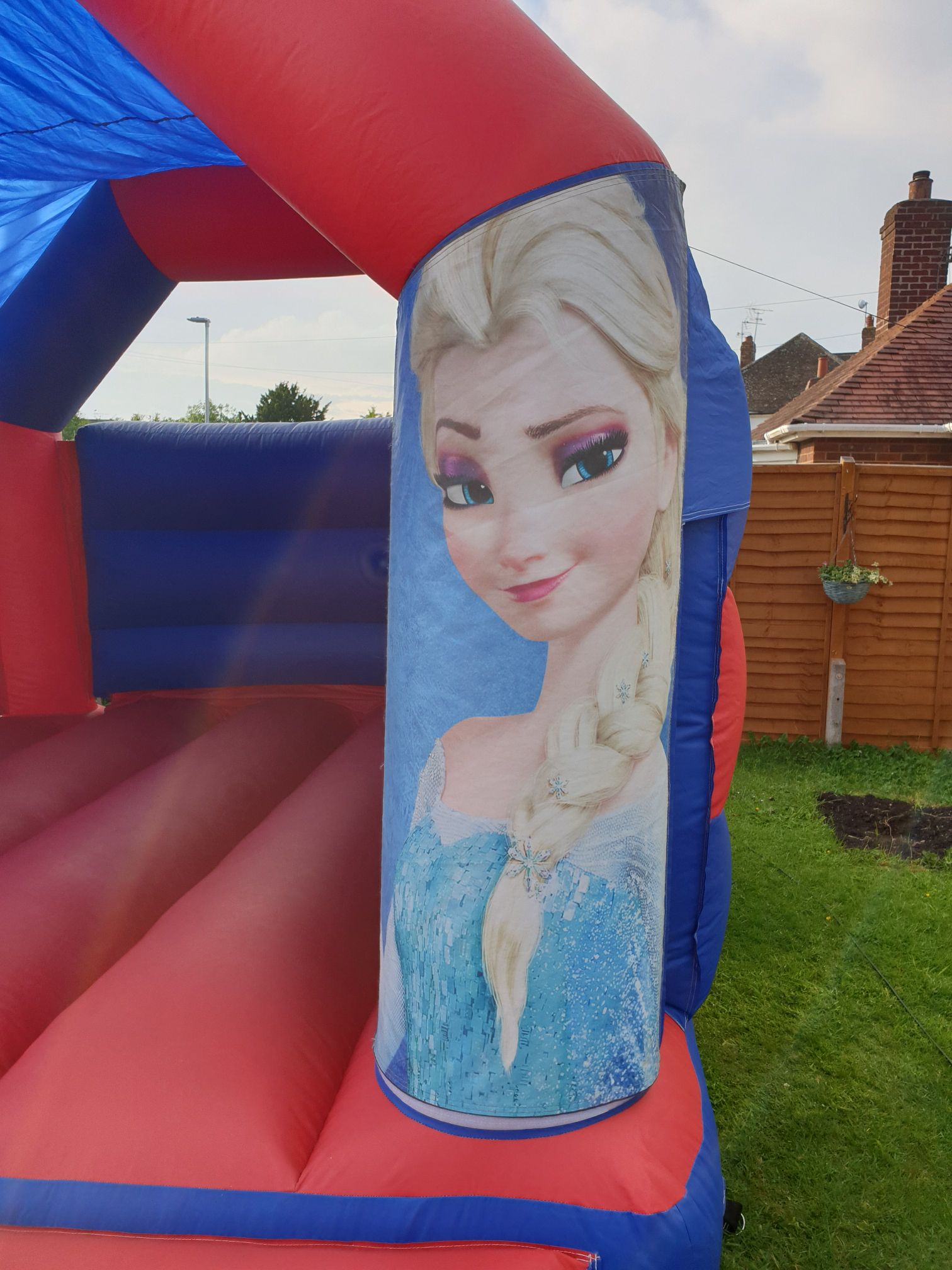 Frozen Bouncy Castle