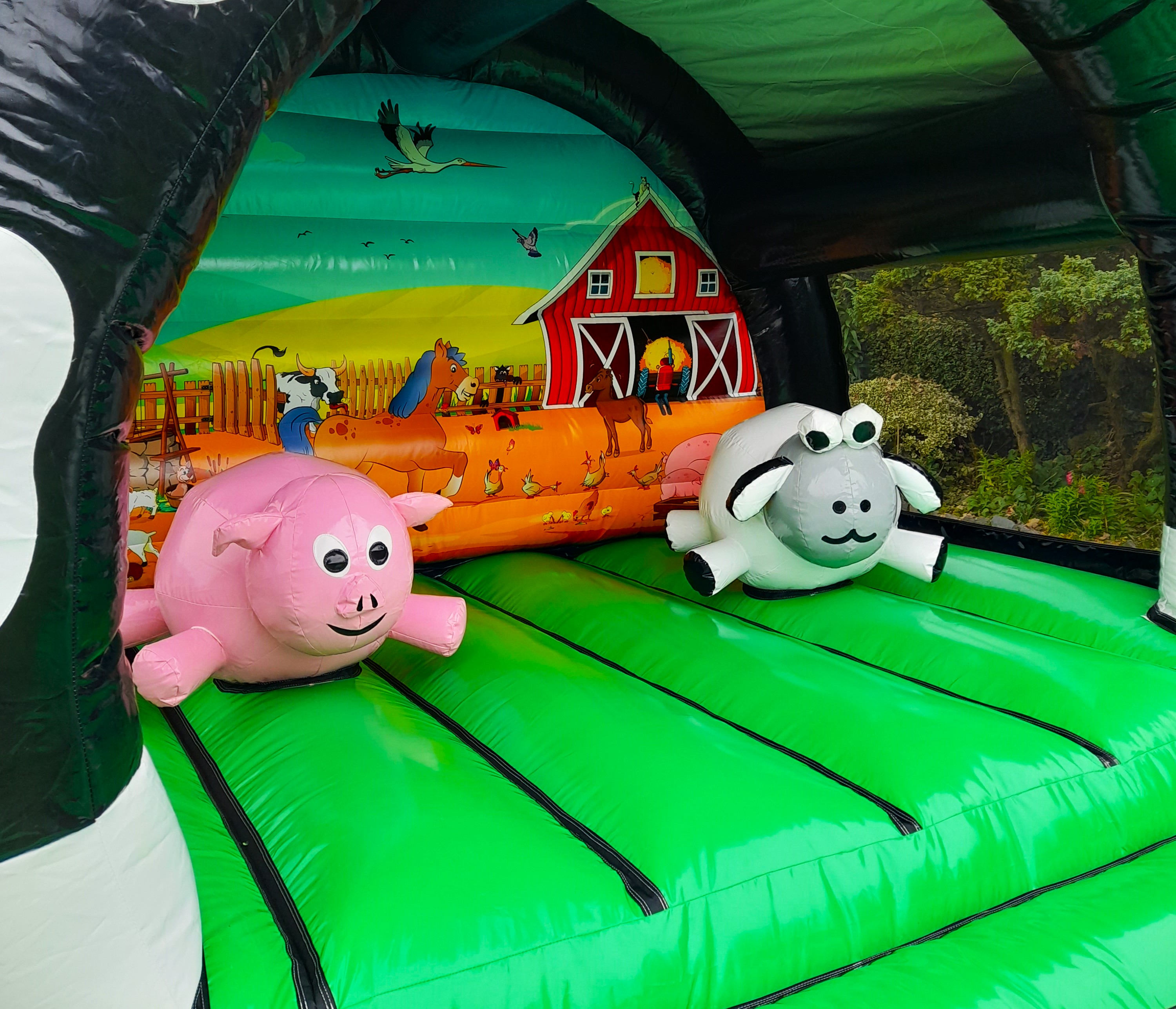 13ft x13ft 3D Farm Castle - Best Bouncy Castle Hire, Inflatable Game ...