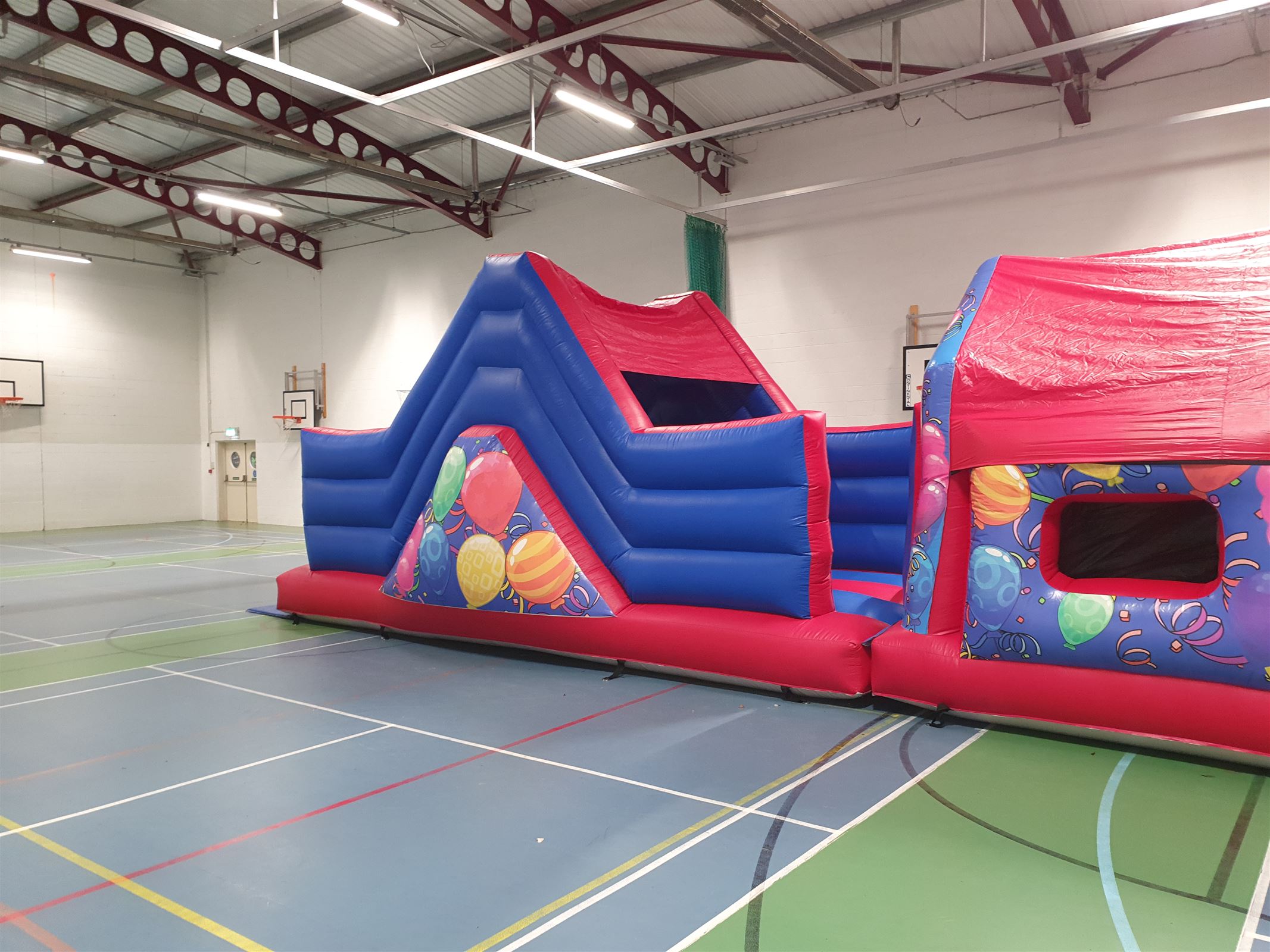 ASSAULT COURSE 11ft x 44ft x 12ft - Bouncy Castle Hire, Soft Play Hire in Surrey, Surbiton ...
