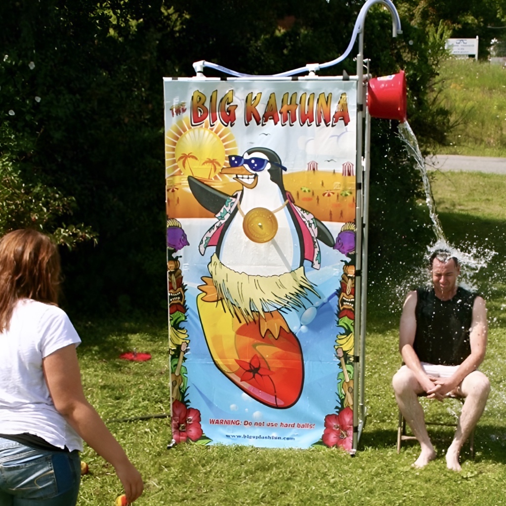 Dunk Tank - Hire in NJ | Parties Are Us Rentals