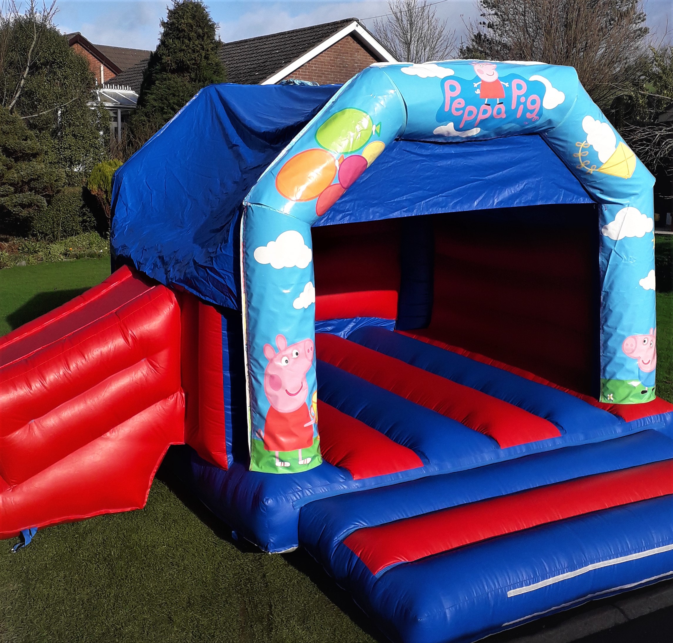 17ft x 15ft Pippa Pig Banner Combi Castle - Bouncy Castle Hire ...