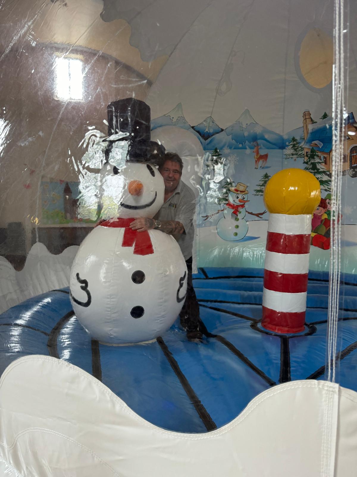 Snow Globe 15ft - INDOORS ONLY - Hire in Hersham, Walton on Thames ...