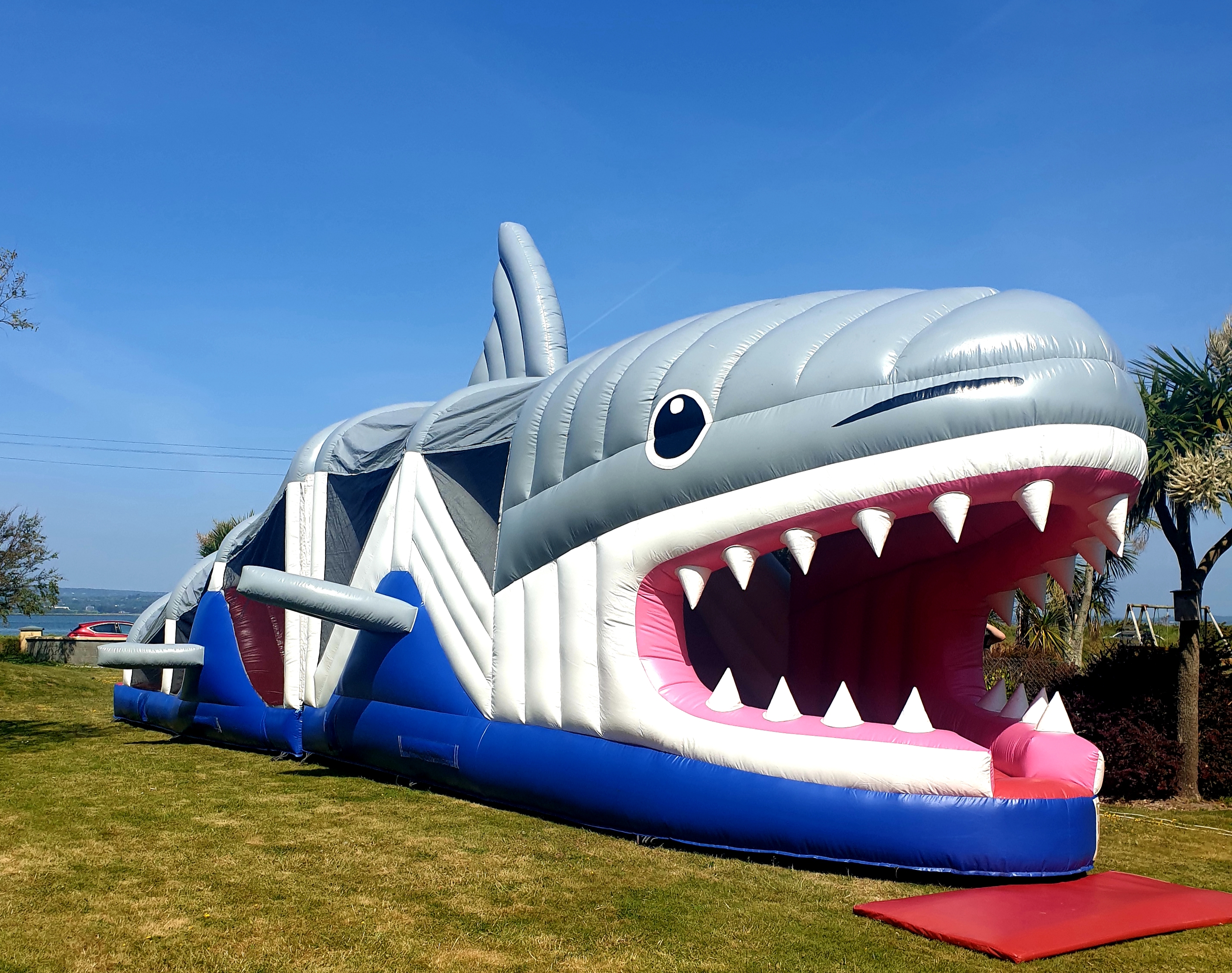 Obstacle Courses - Bouncy Castle Hire in Wexford | Yellow Belly Bouncy ...